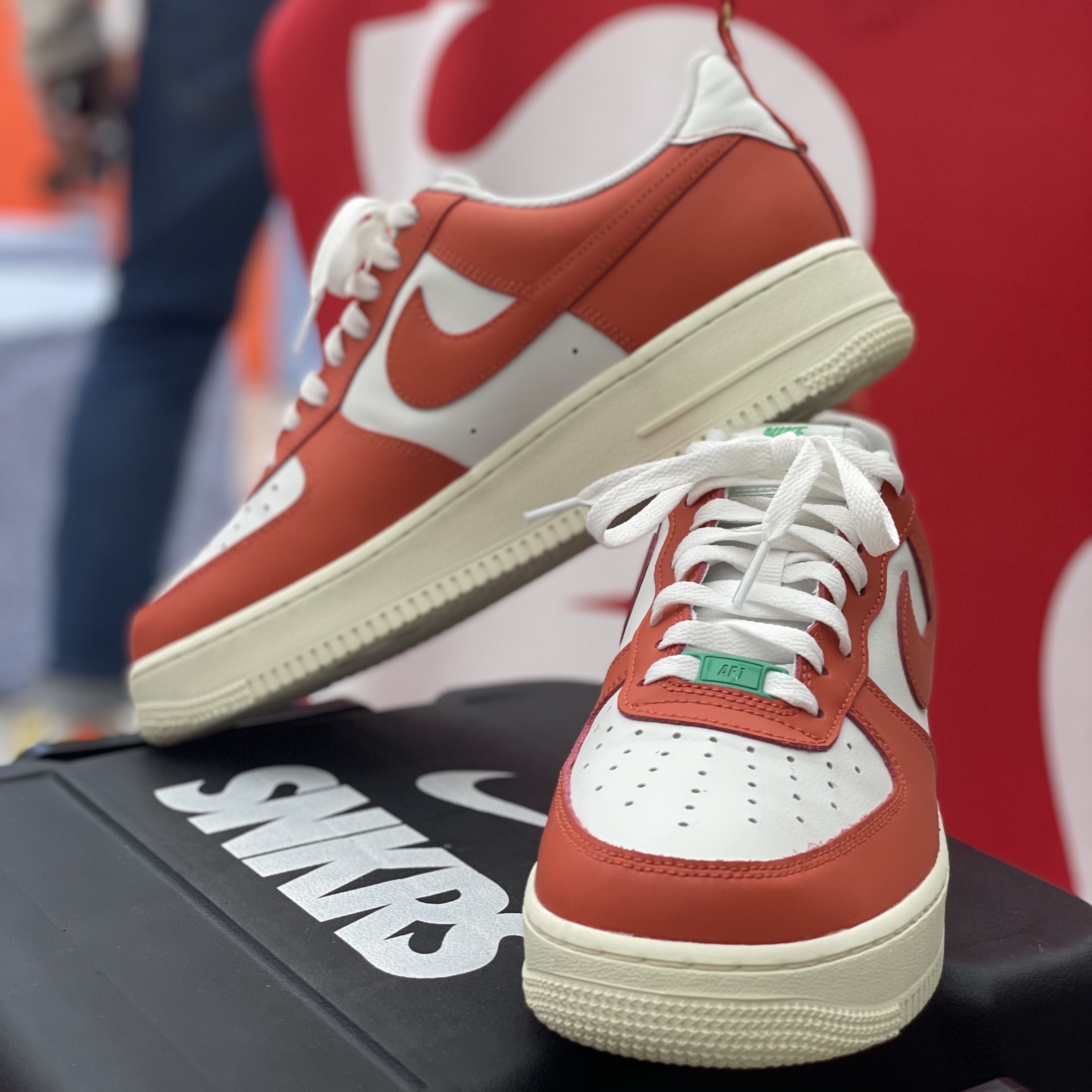 정대호 (@gillust) 님의 게시물 | KREAM