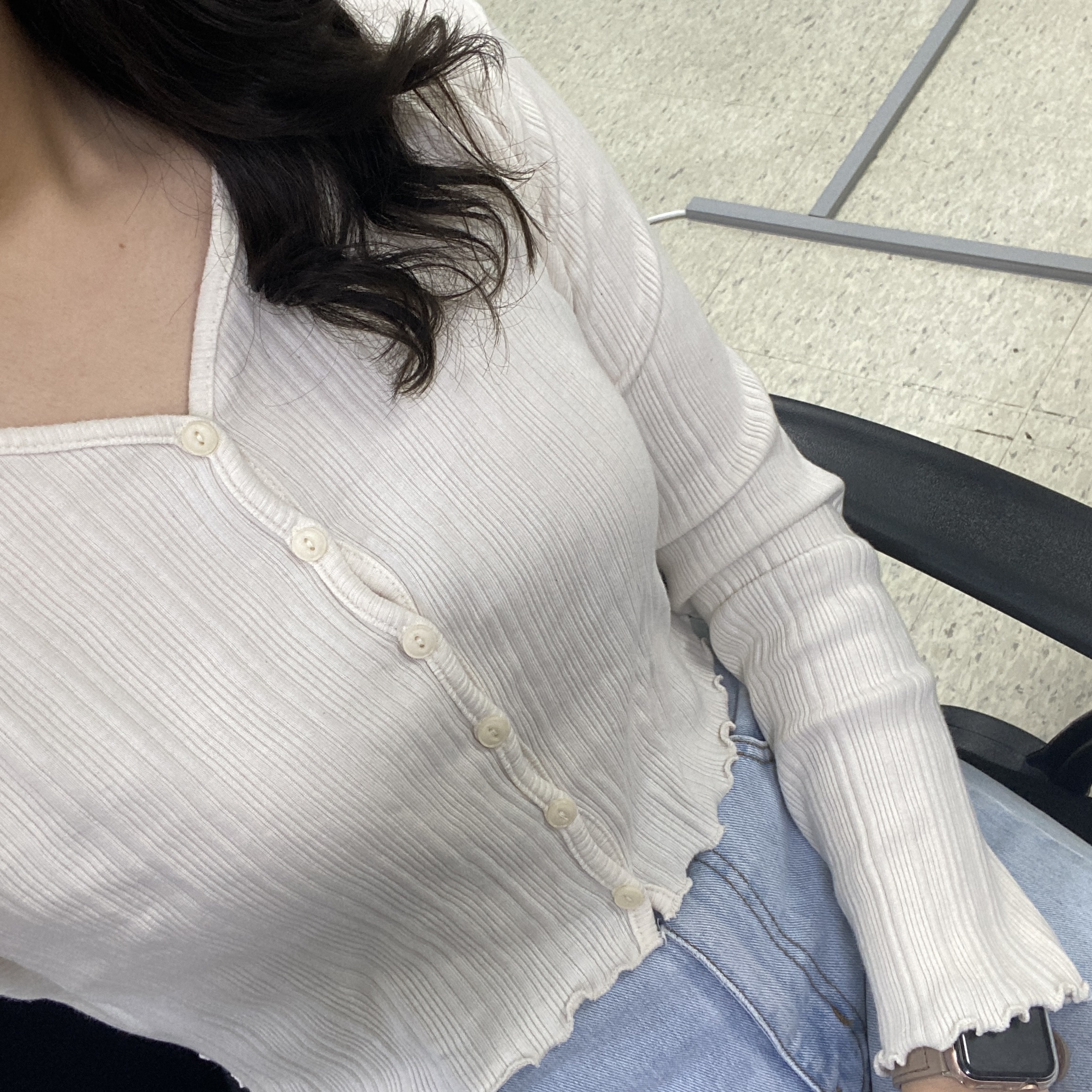 (@ga_nu) 님의 게시물 | KREAM