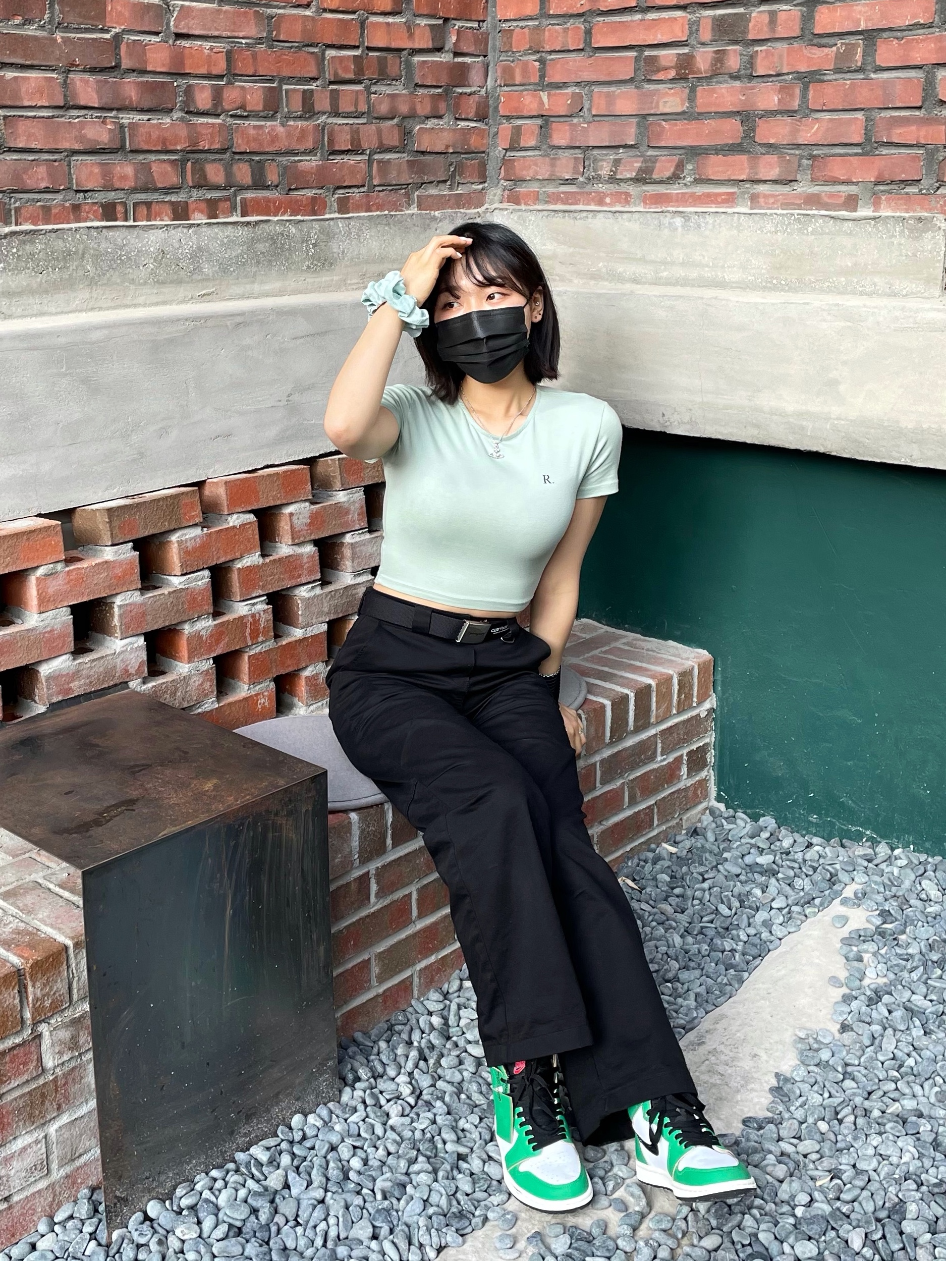 (@du_d1n) 님의 게시물 | KREAM