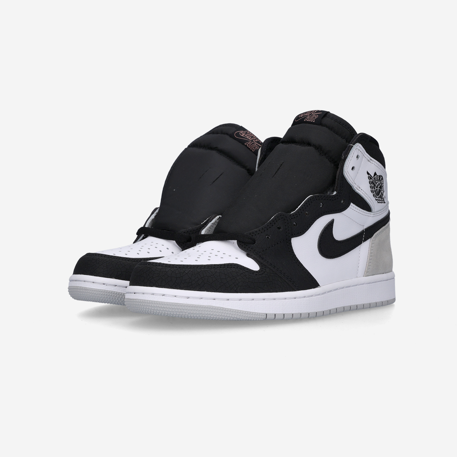 조던 1 레트로 하이 OG 블리치드 코랄 | KREAM