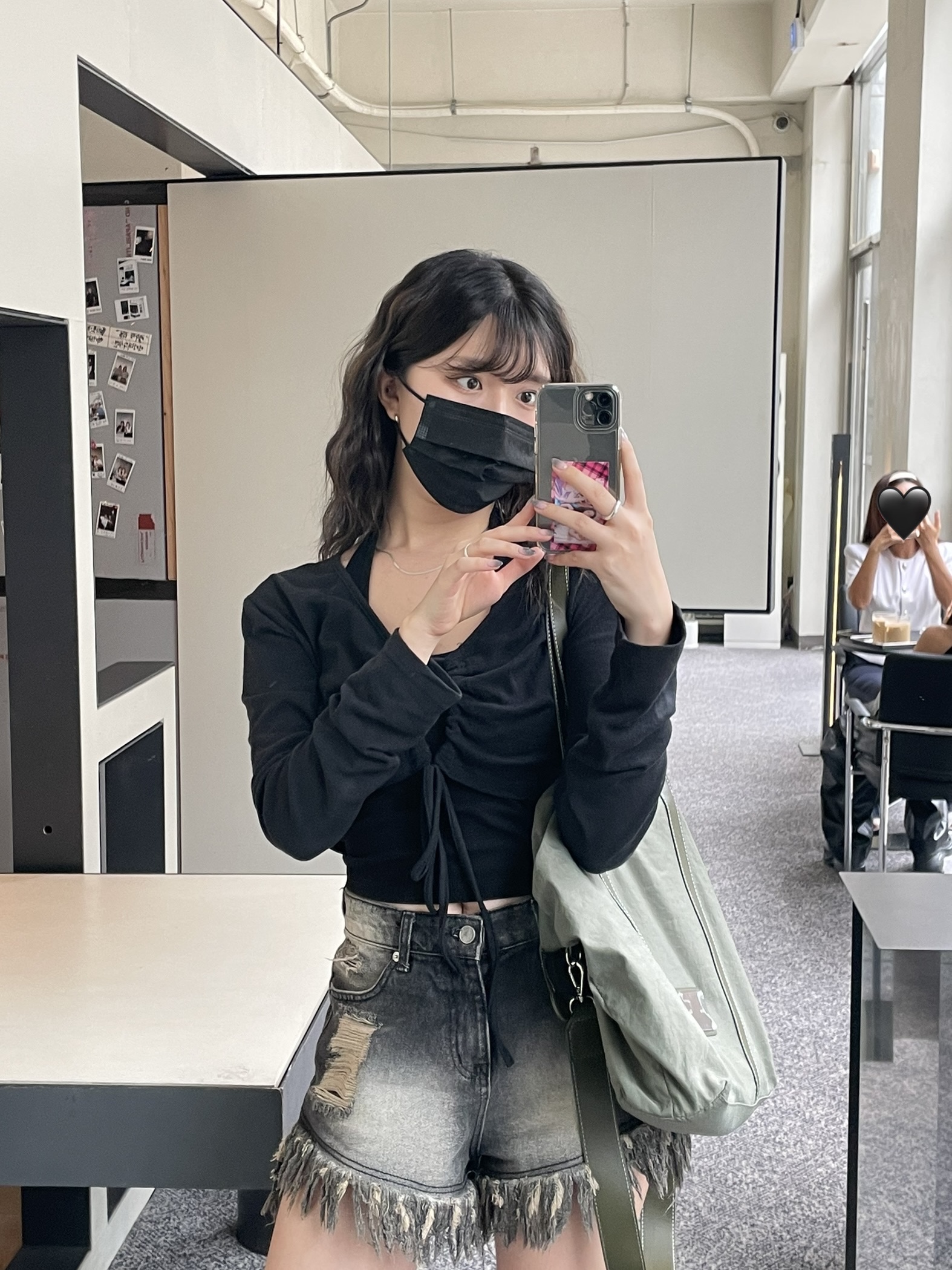 @woojulia_ (@woojulia_) 님의 게시물 | KREAM