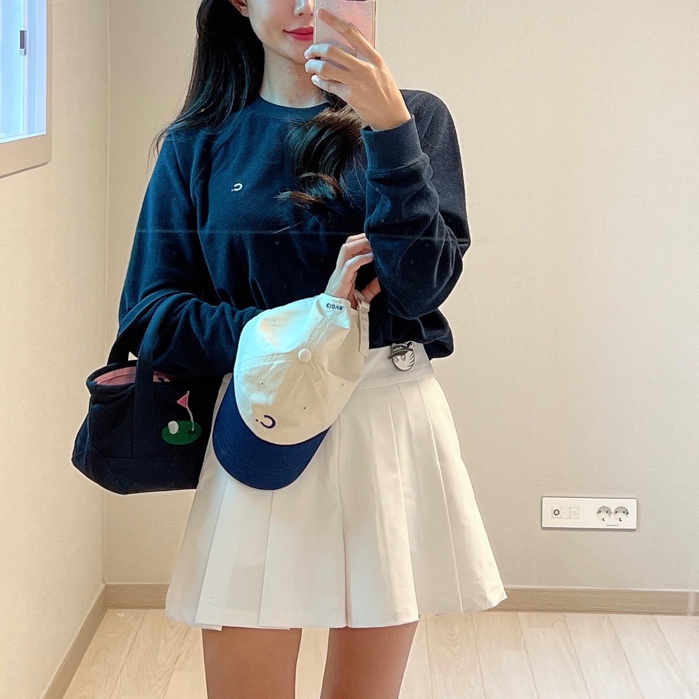 유깡깡 (@y00_ji) 님의 게시물 | KREAM