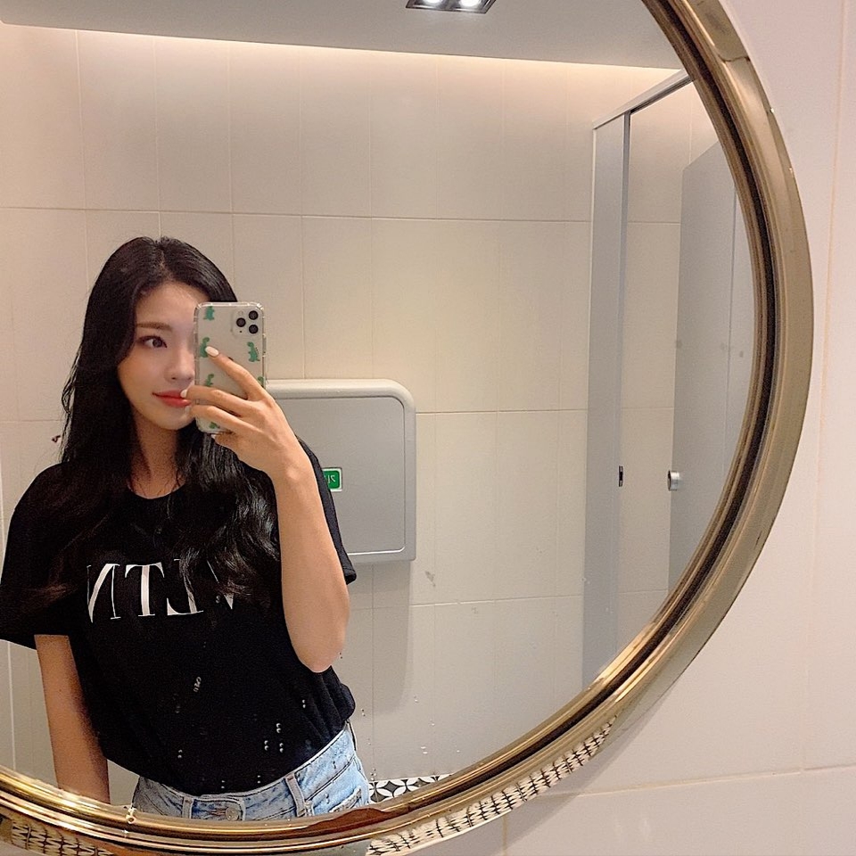 (@king_guu) 님의 게시물 | KREAM