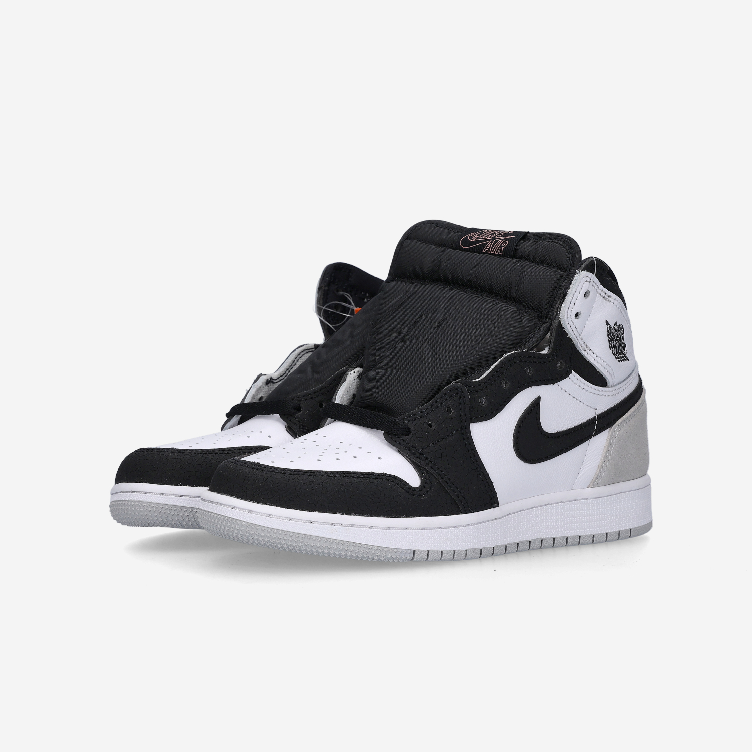 (GS) 조던 1 레트로 하이 OG 블리치드 코랄 | KREAM