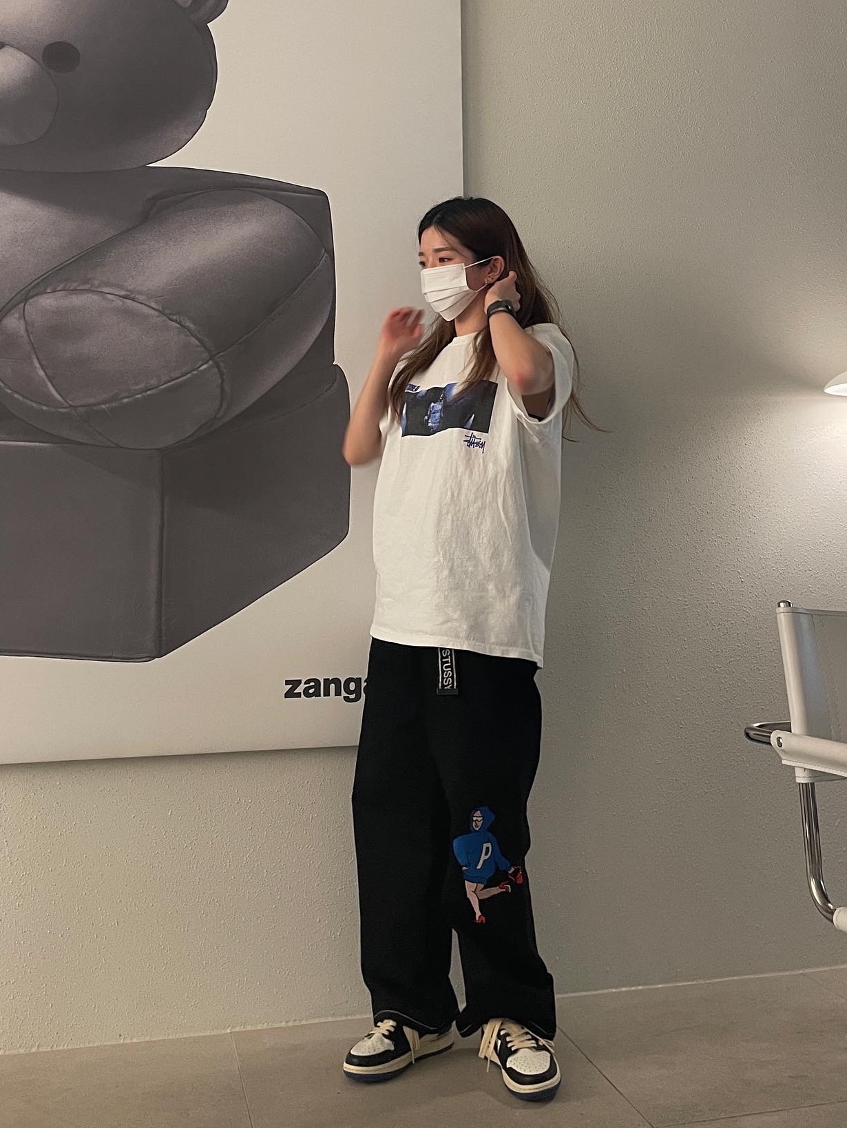 @d2_b_ (@d2_b_) 님의 게시물 | KREAM