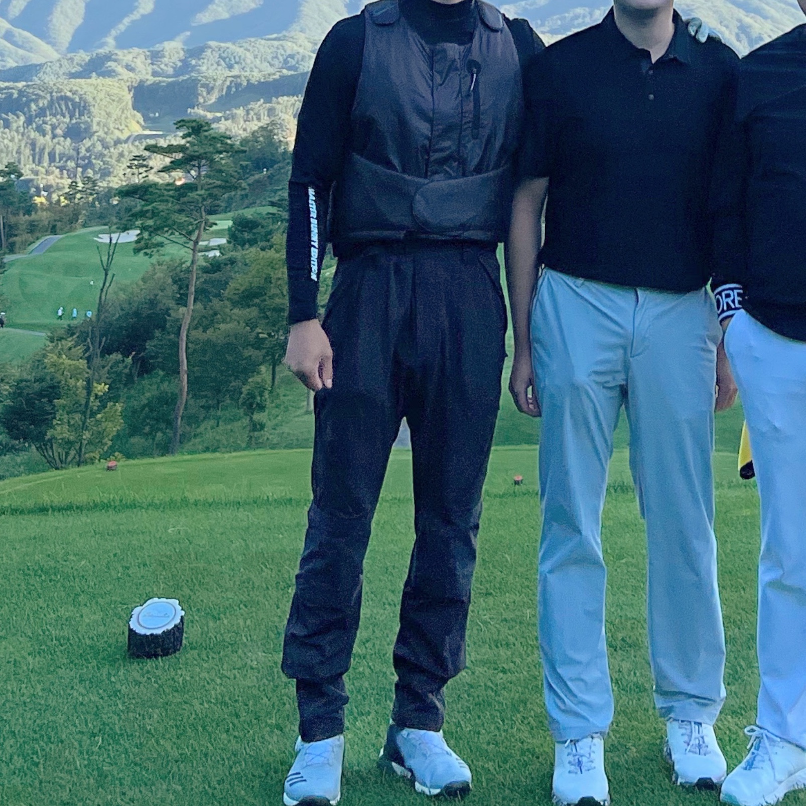 b_jyp (@jyp268) 님의 게시물 | KREAM