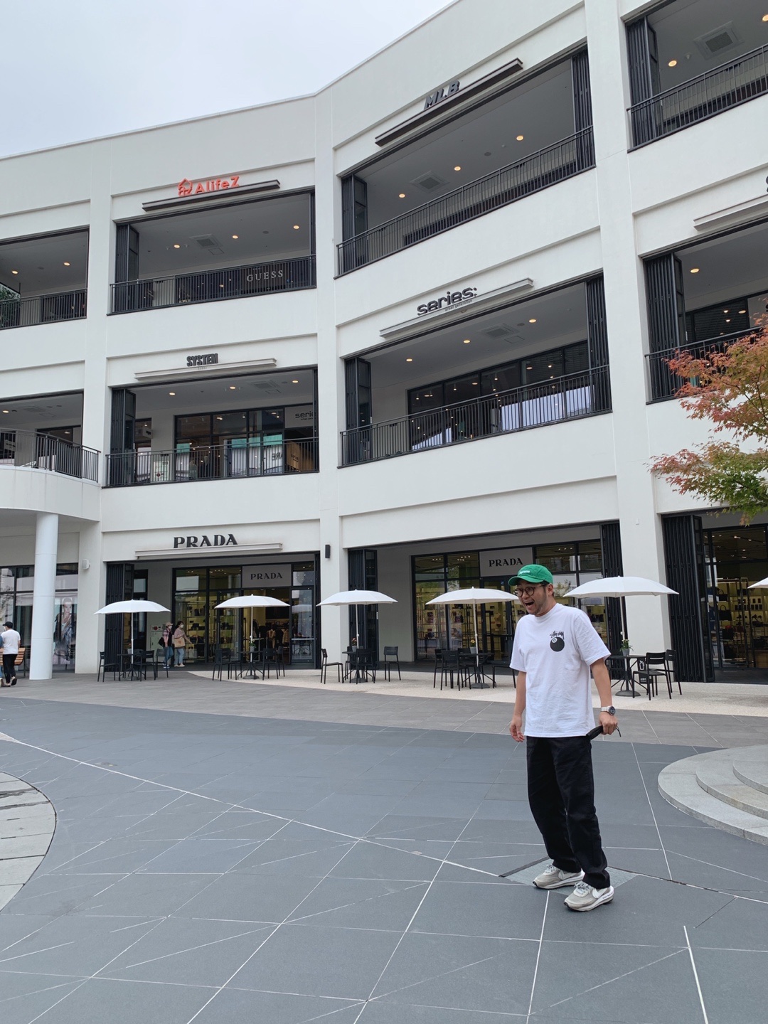 심심풀이 (@ysk2915) 님의 게시물 | KREAM