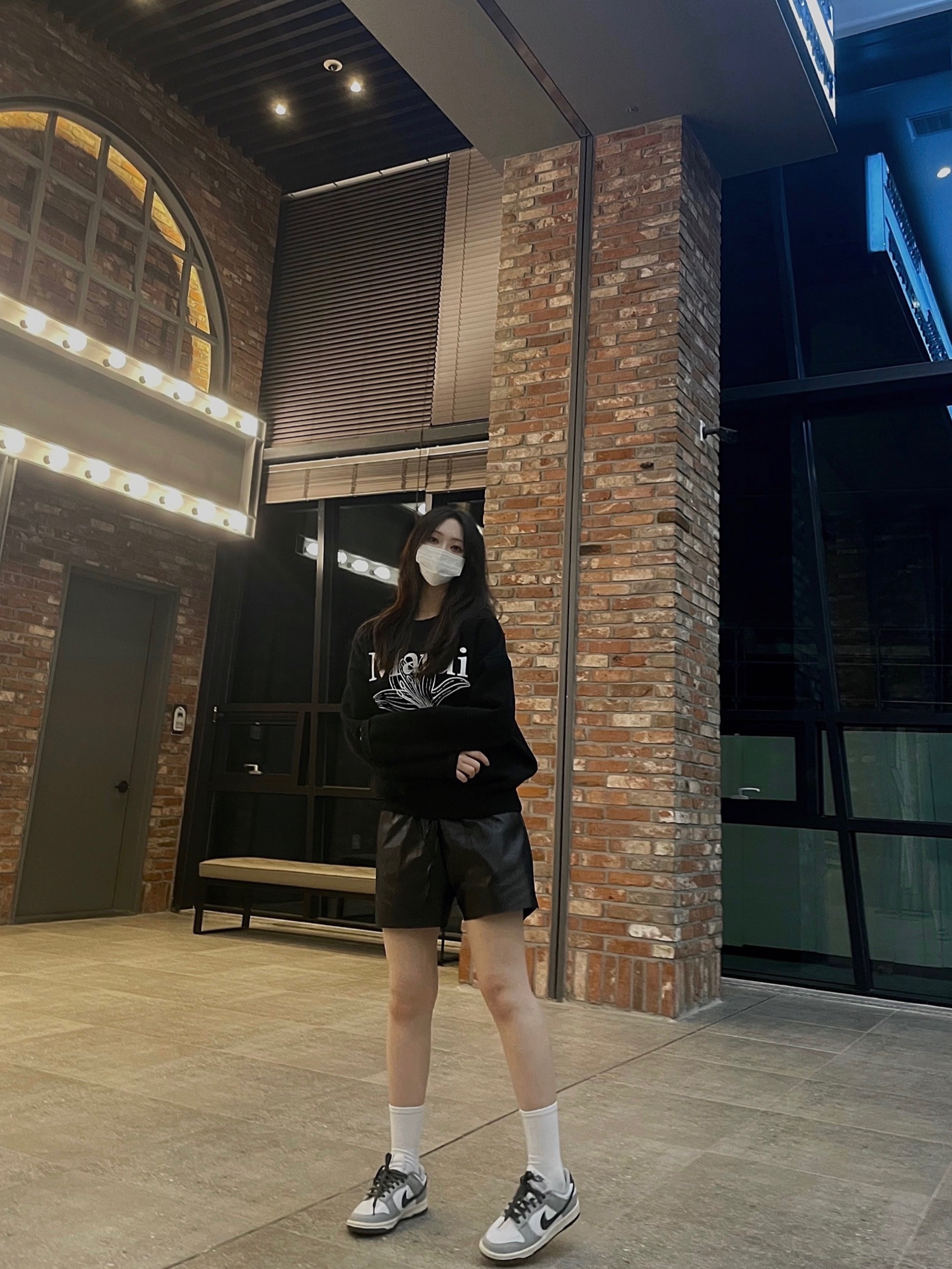 (@9x8ag) 님의 게시물 | KREAM