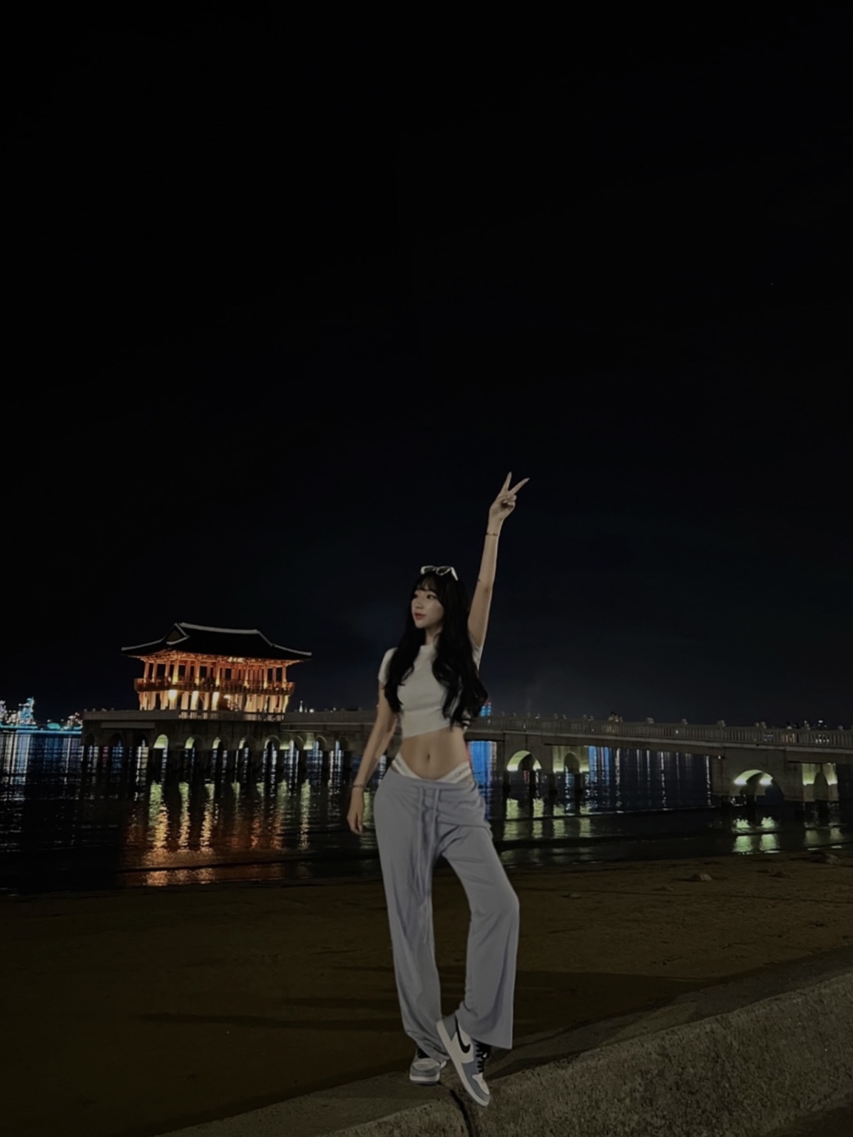 지수 (@ljsww) 님의 게시물 | KREAM