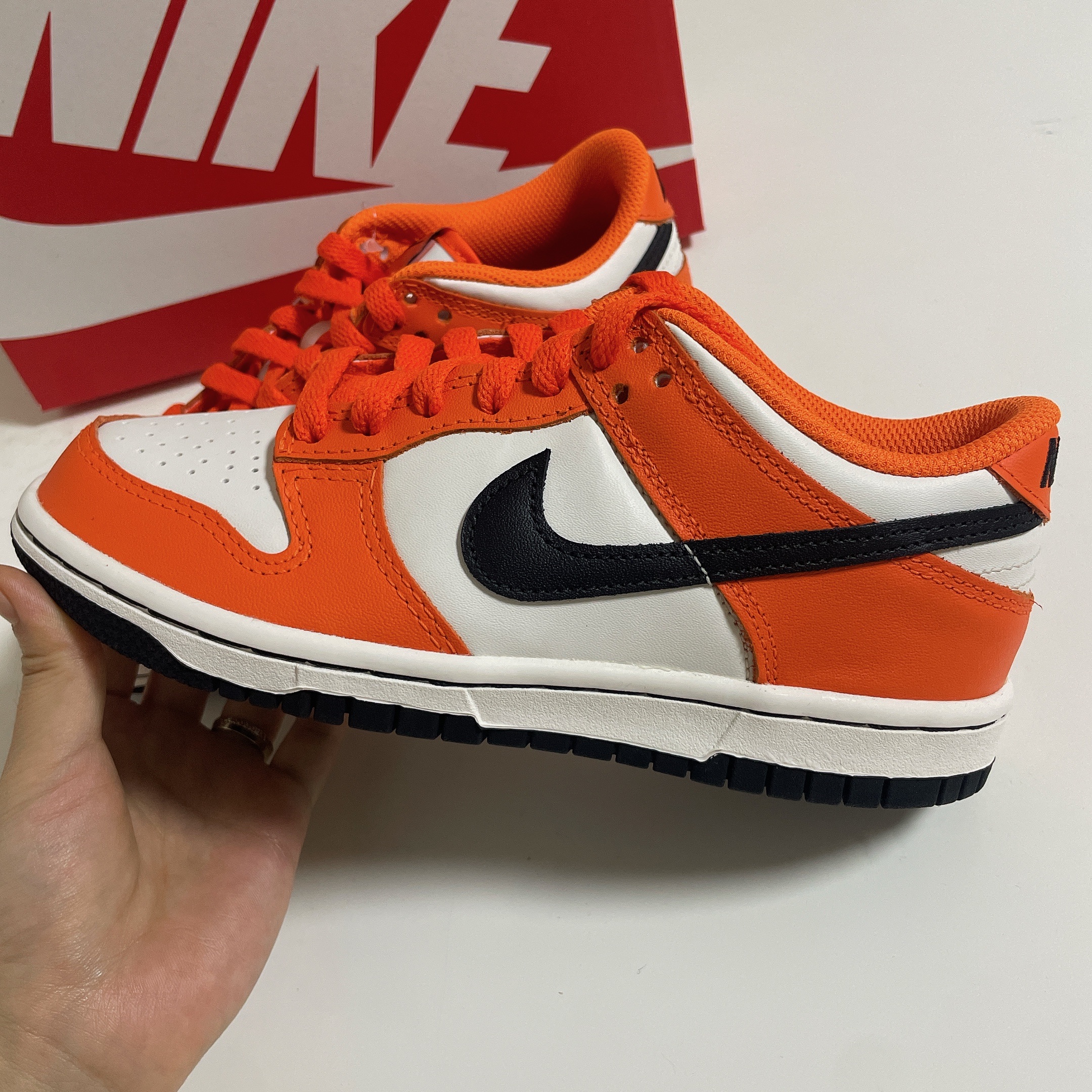 후하후하 (@sss__jeong_vv) 님의 게시물 | KREAM