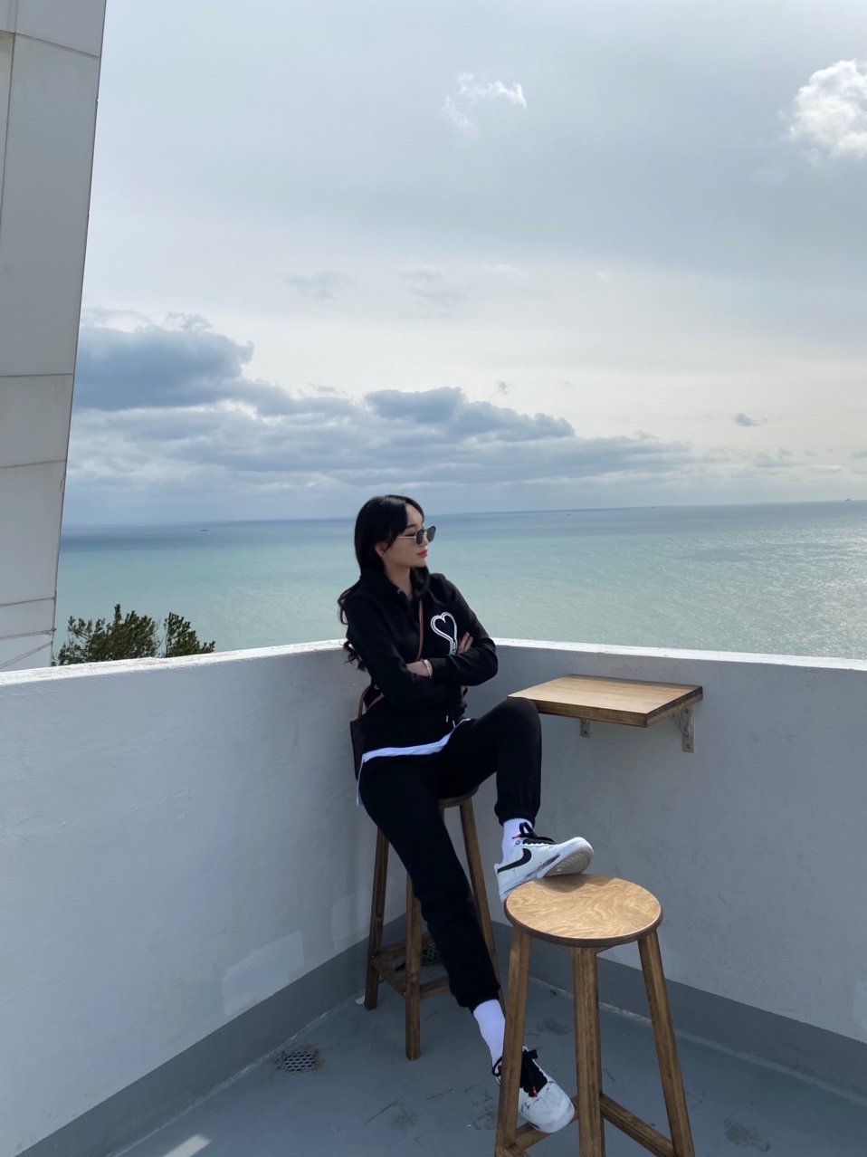 지수 (@ljsww) 님의 게시물 | KREAM