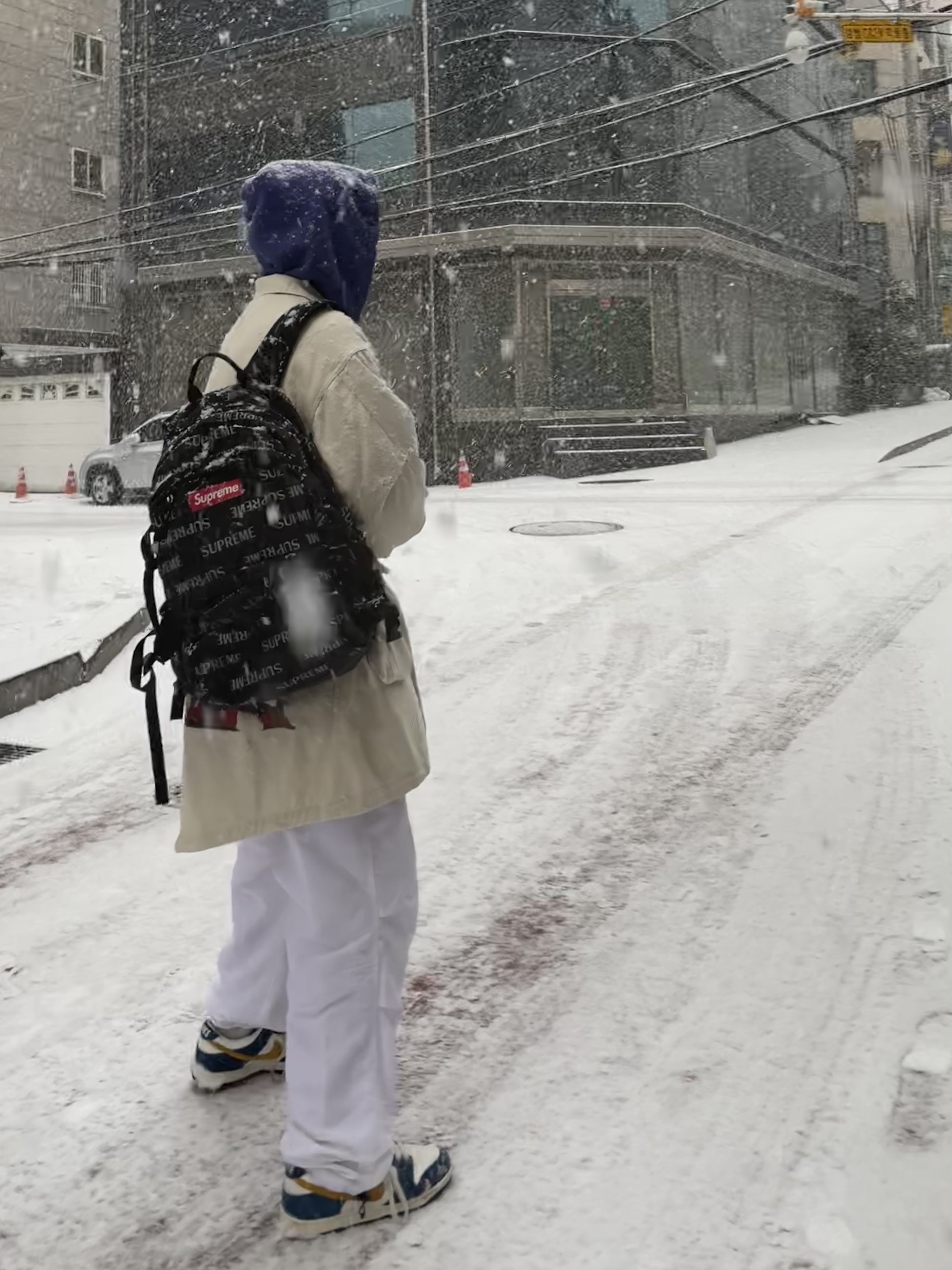 소코년 (@sonyunko) 님의 게시물 | KREAM