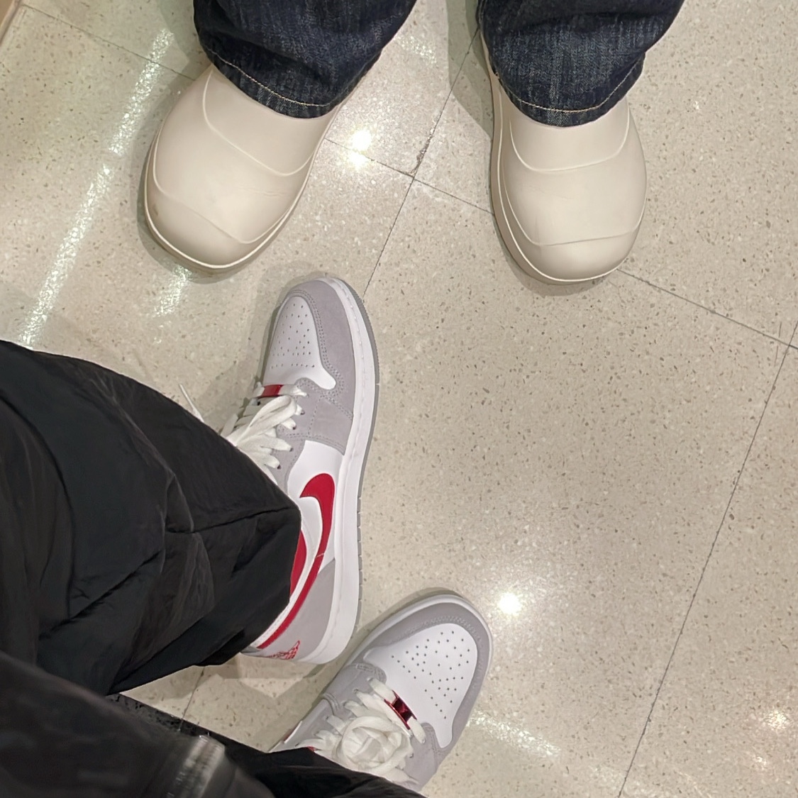 범 (@beom_01) 님의 게시물 | KREAM