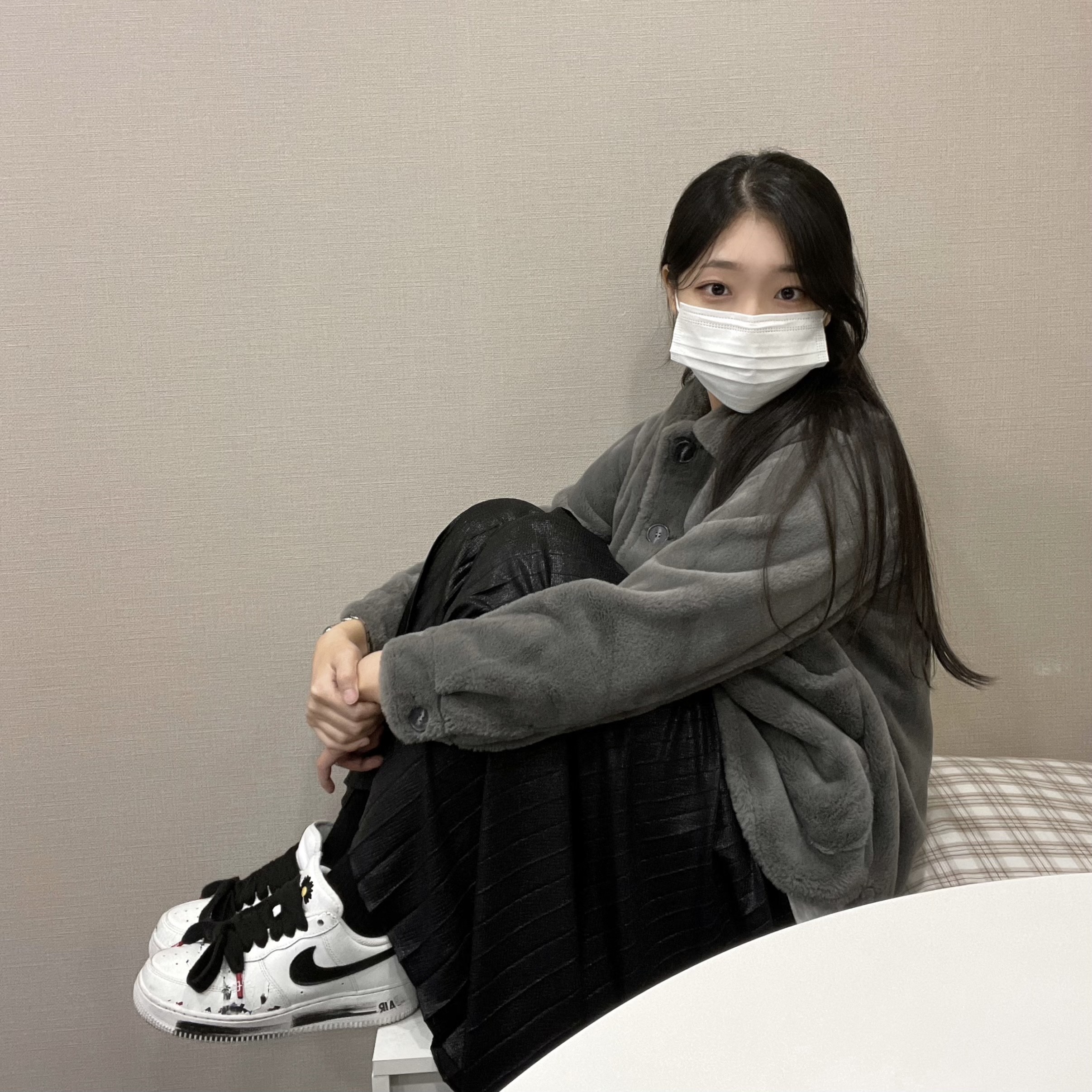 (@yxxhzzi) 님의 게시물 | KREAM