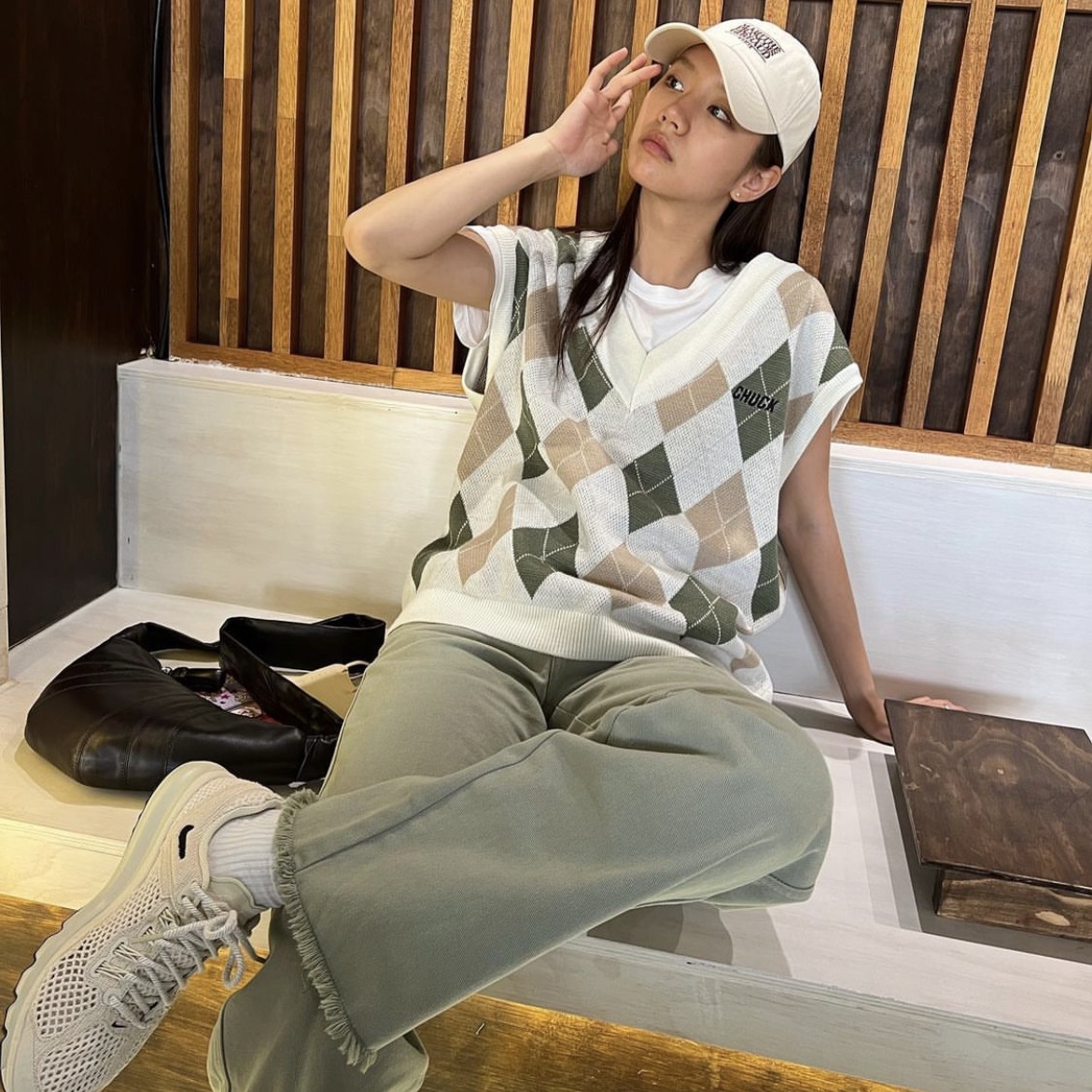 (@danielwcho) 님의 게시물 | KREAM