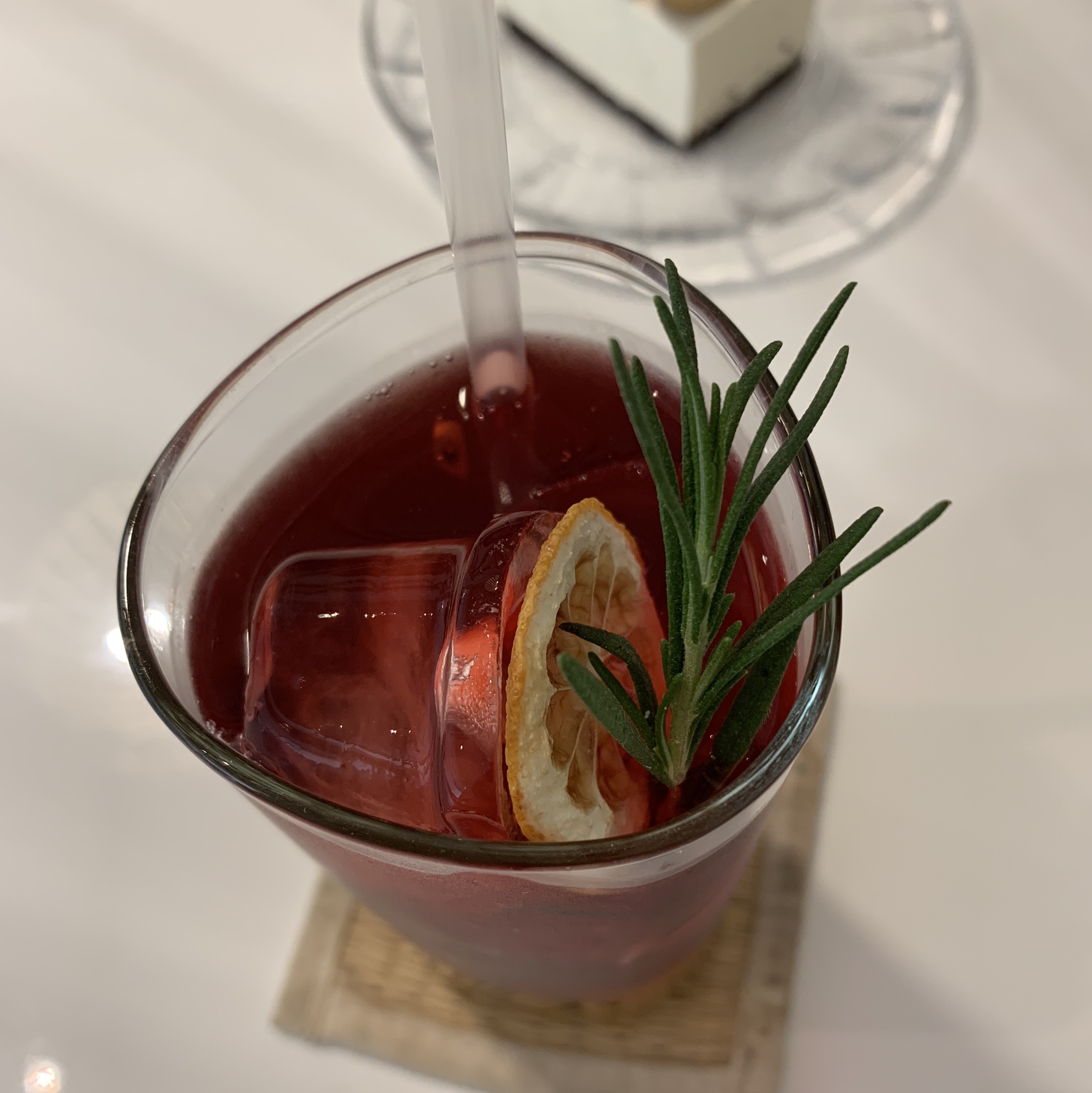 도덕경 (@2klaej) 님의 게시물 | KREAM