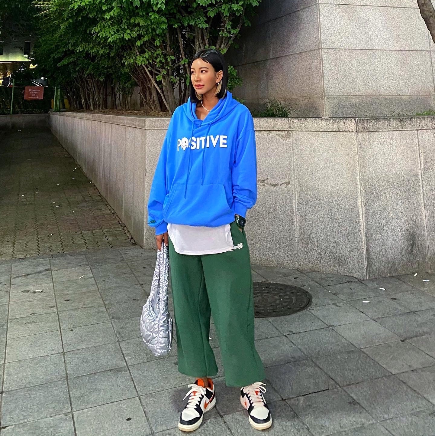 (@kimsia) 님의 게시물 | KREAM