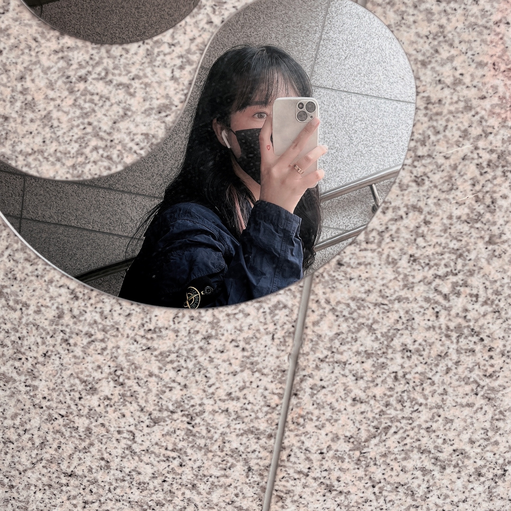 Juwon (@horu_du) 님의 게시물 | KREAM