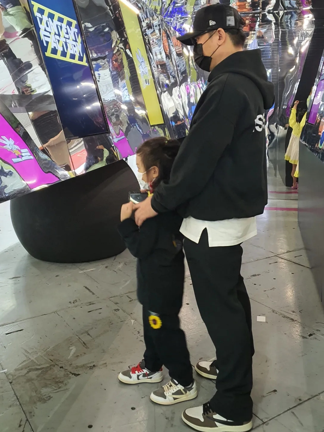 dancergu (@zoom_c) 님의 게시물 | KREAM