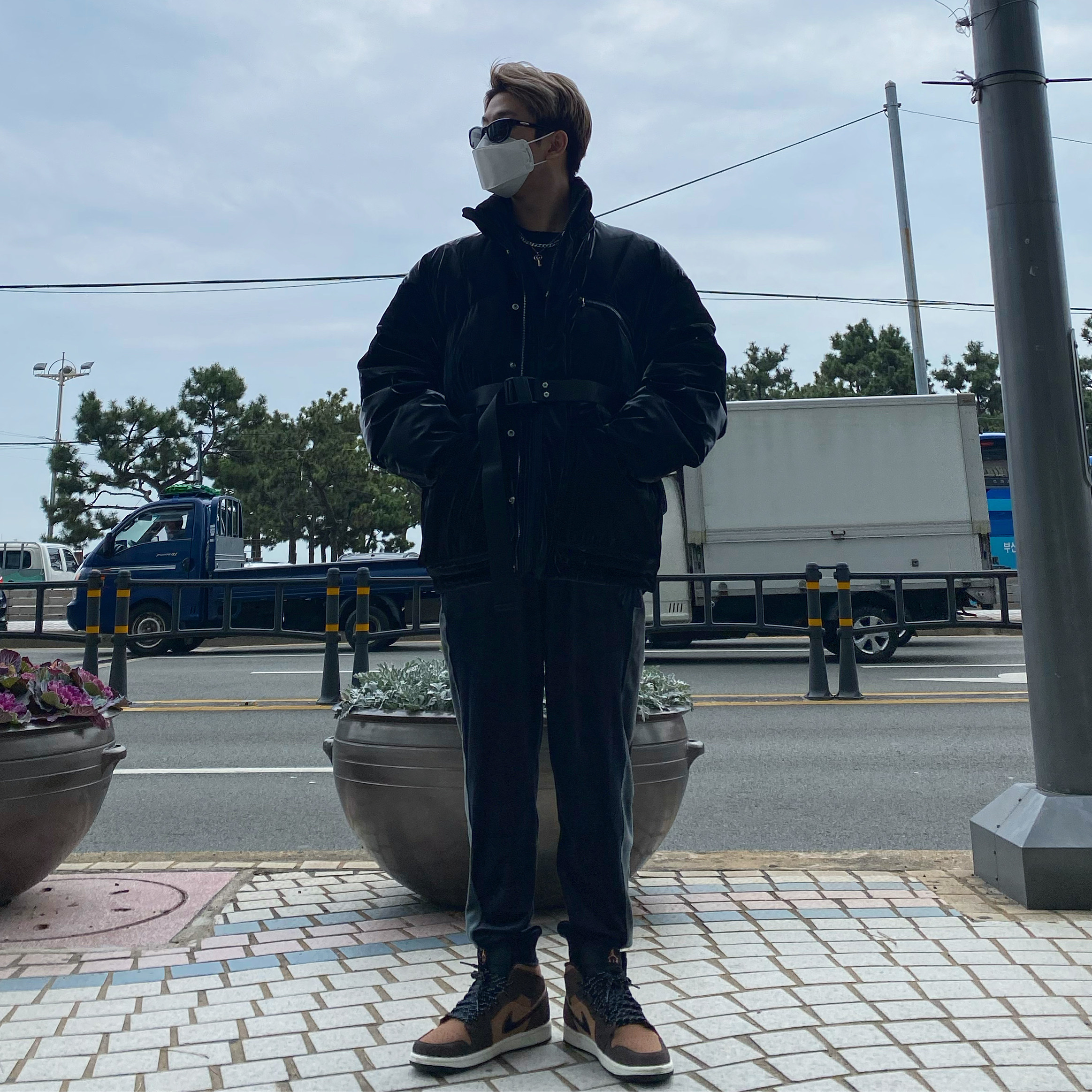 챠밍류 (@charming_ryu) 님의 게시물 | KREAM