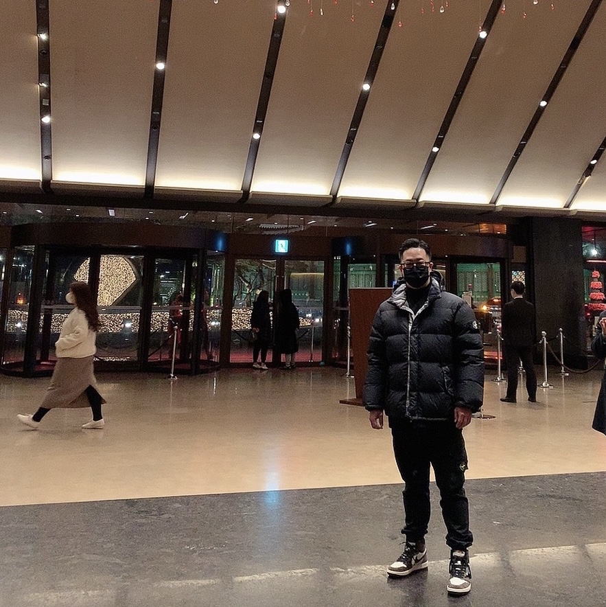 스톤 (@han_jiny) 님의 게시물 | KREAM