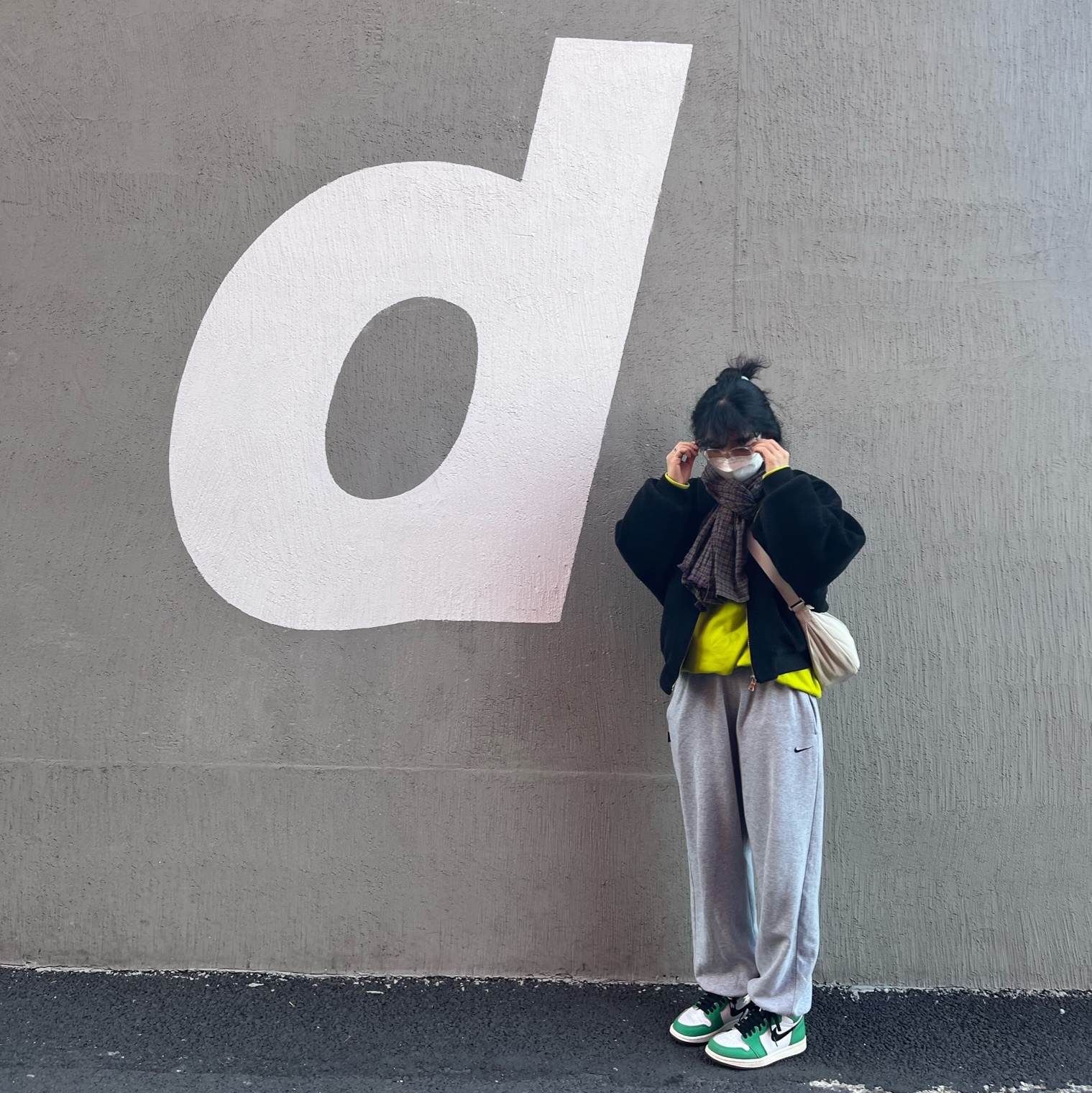 이만나 (@2___manna) 님의 게시물 | KREAM