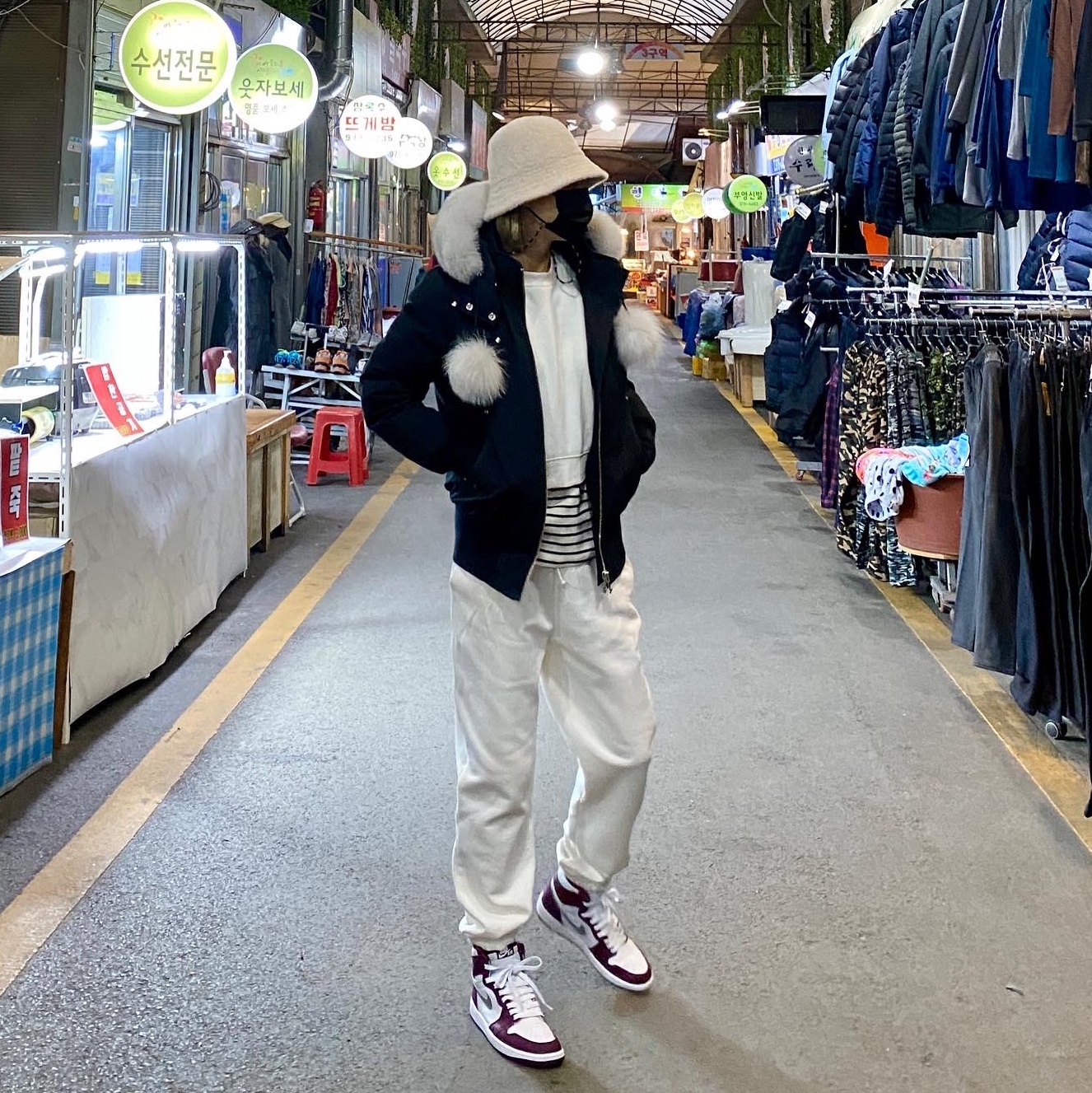 (@minibadgirl) 님의 게시물 | KREAM