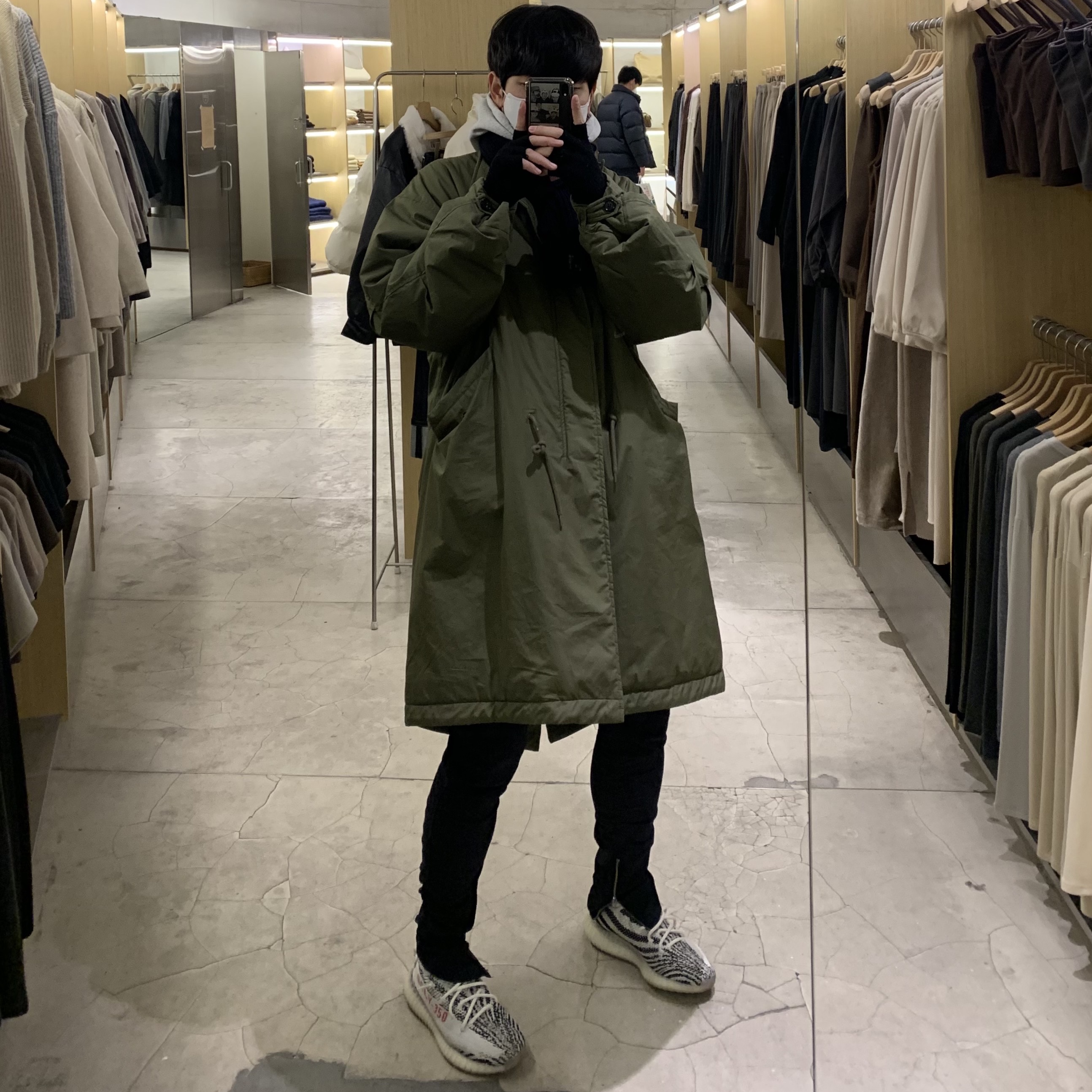 (@wxxs_j) 님의 게시물 | KREAM