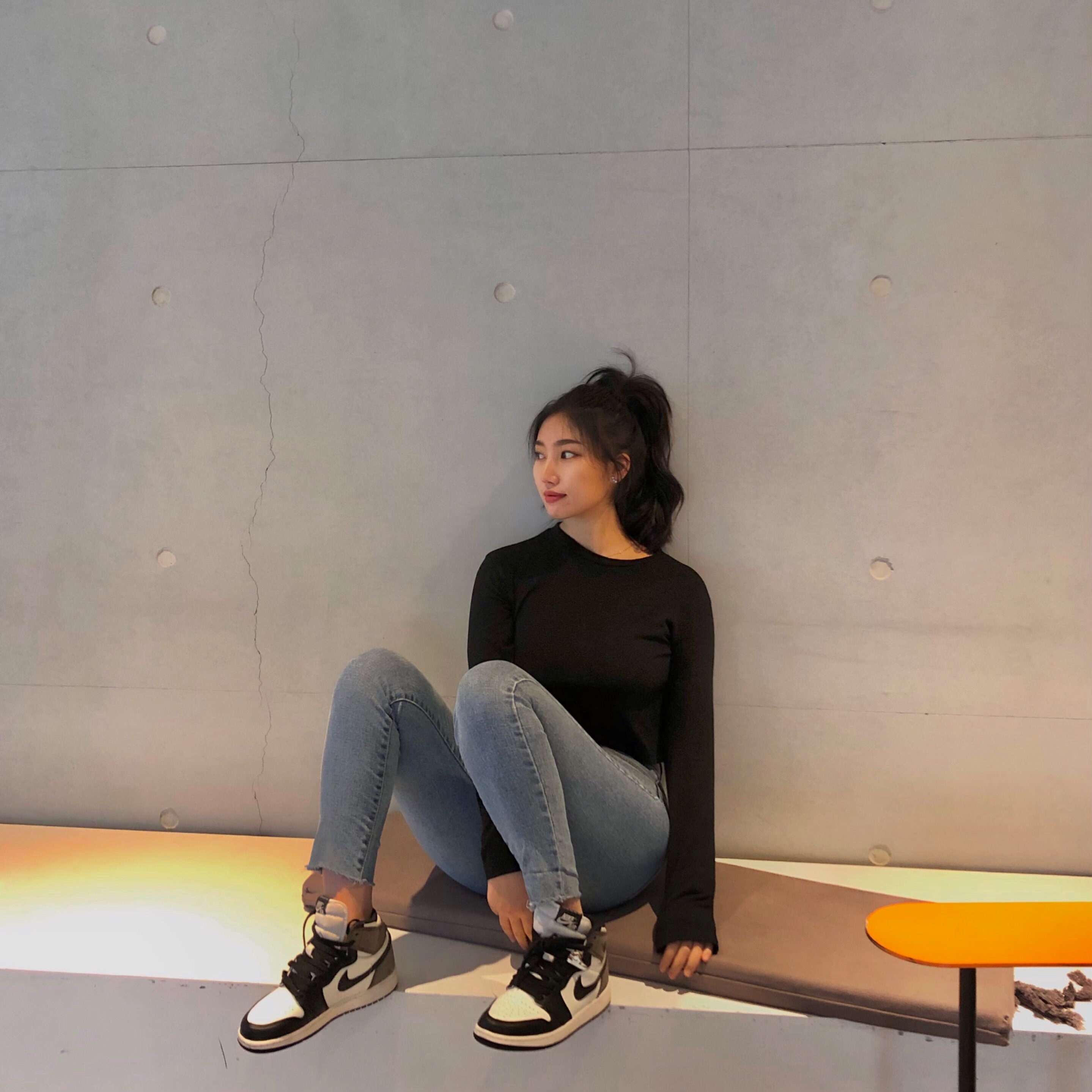 (@_5y1_) 님의 게시물 | KREAM