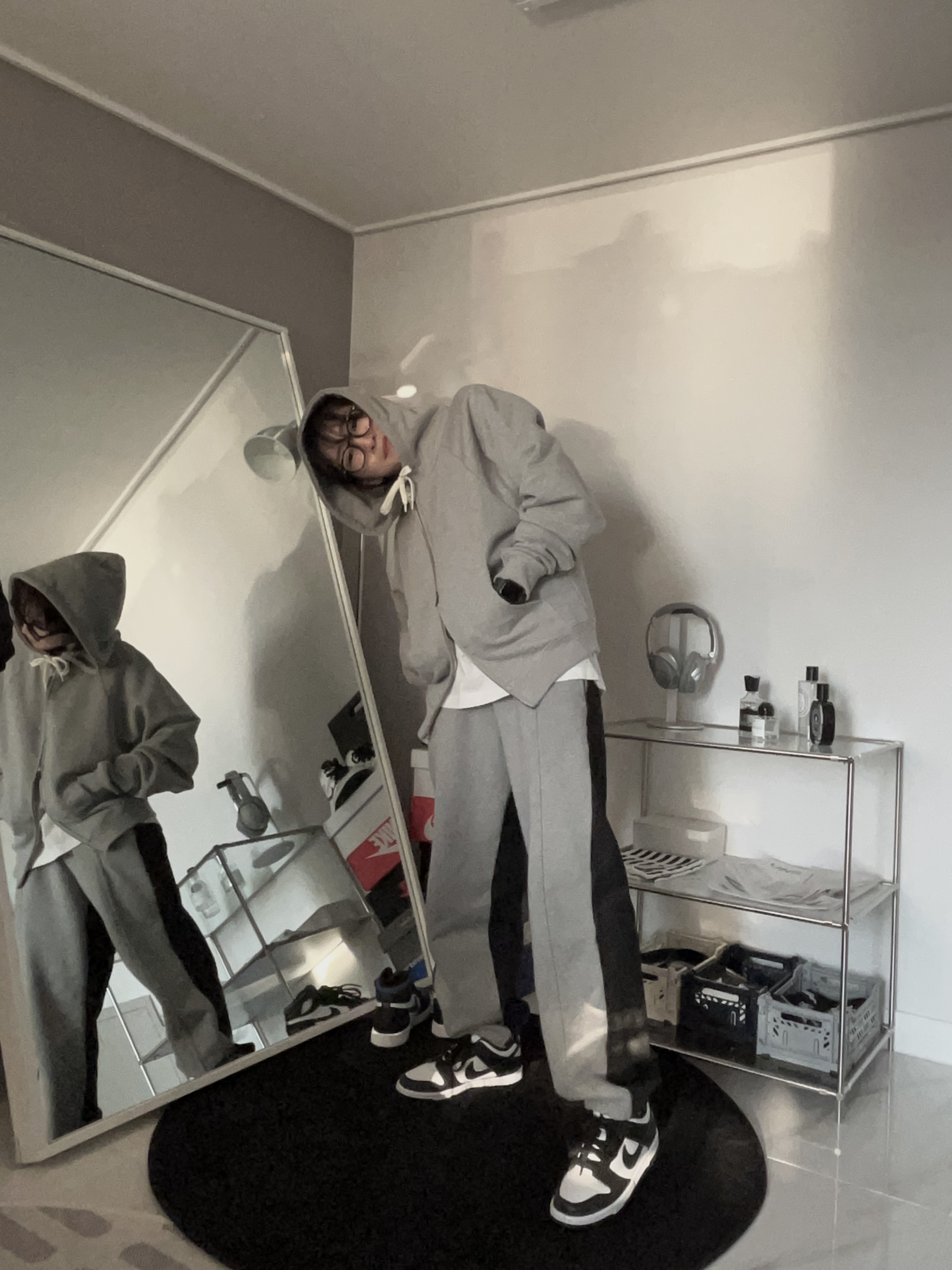 (@hyejino) 님의 게시물 | KREAM