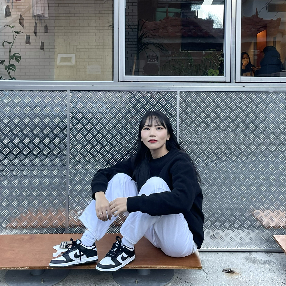 (@won_daily) 님의 게시물 | KREAM