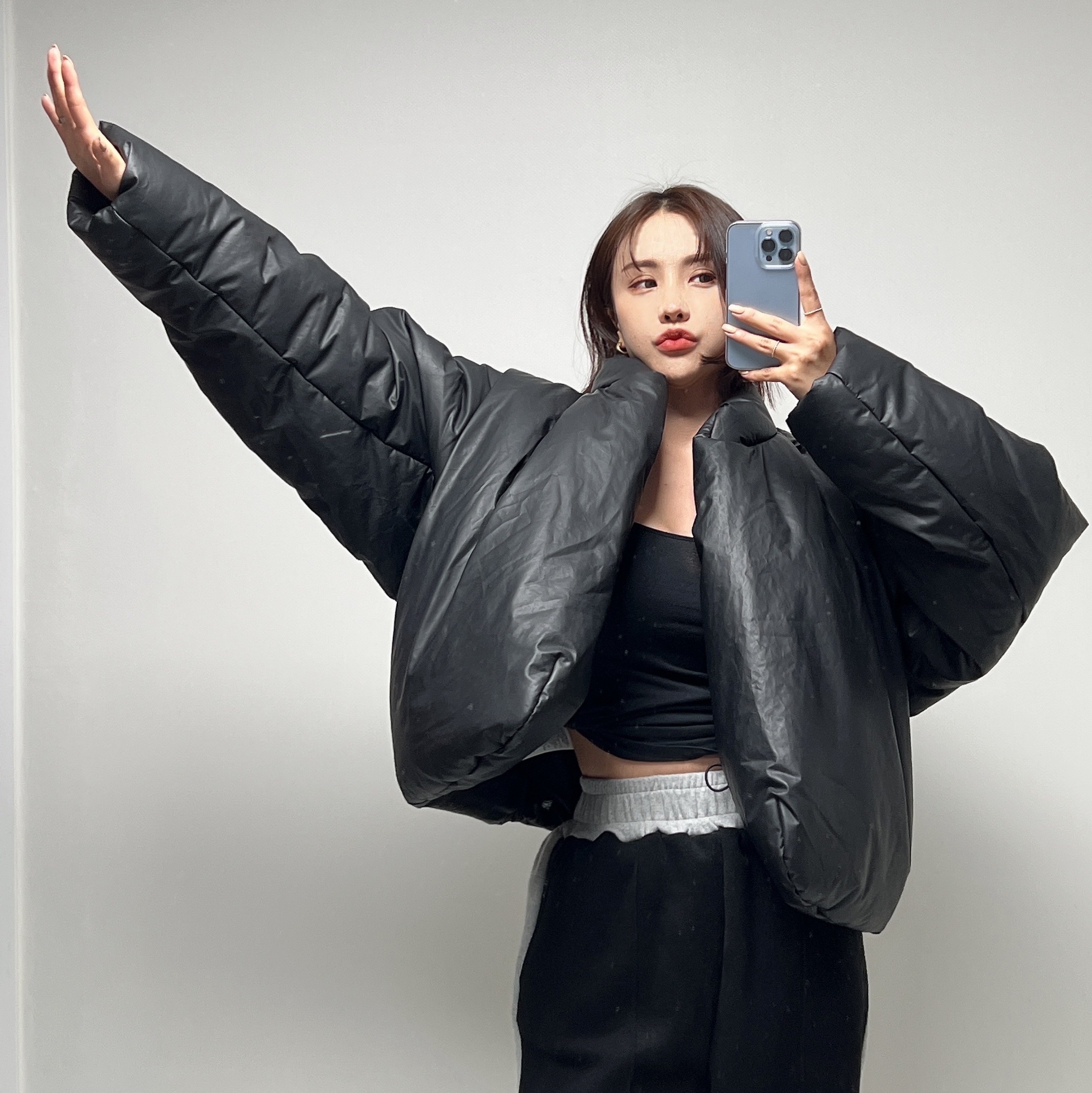 (@eymood) 님의 게시물 | KREAM