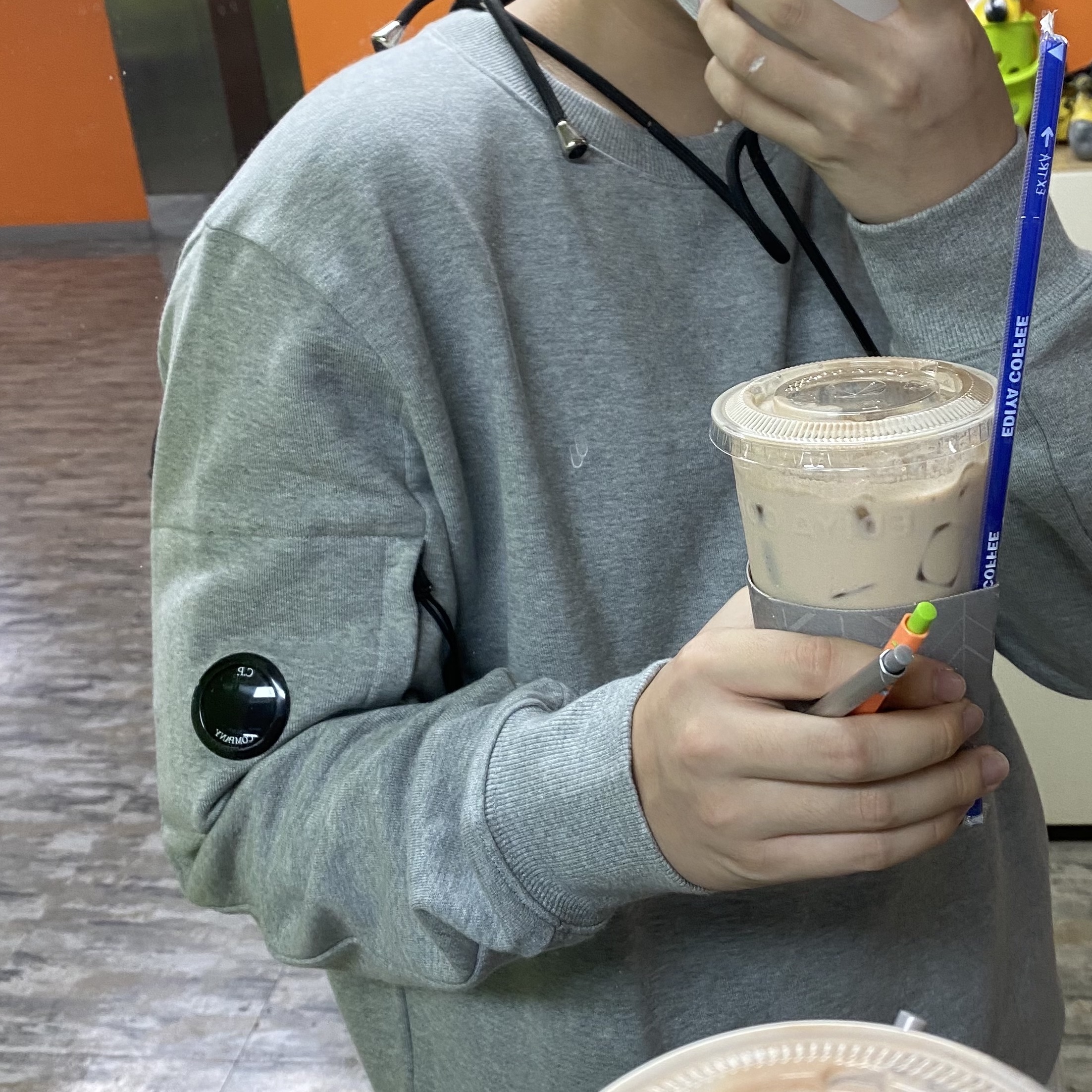 iian (@y2k_iian) 님의 게시물 | KREAM