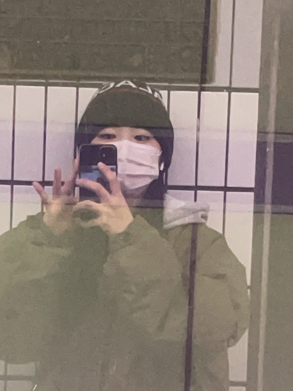 (@eundamn) 님의 게시물 | KREAM