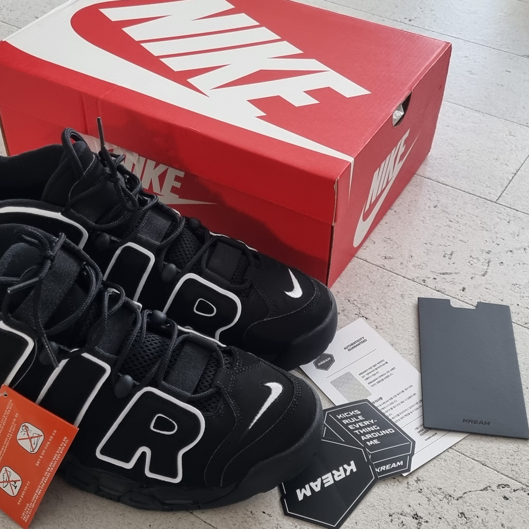 스s (@s_j_zzz) 님의 게시물 | KREAM