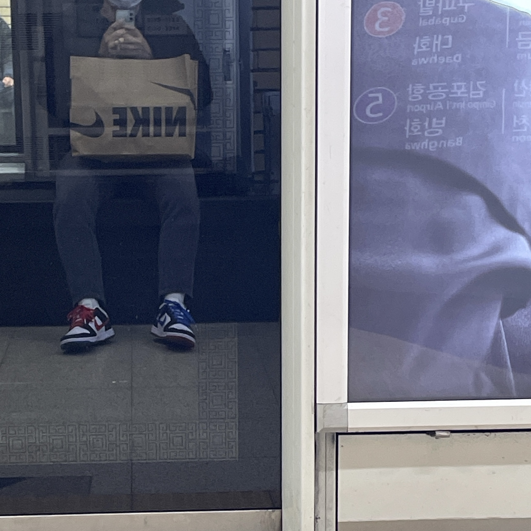 배대훈 (@daehoon_bae93) 님의 게시물 | KREAM