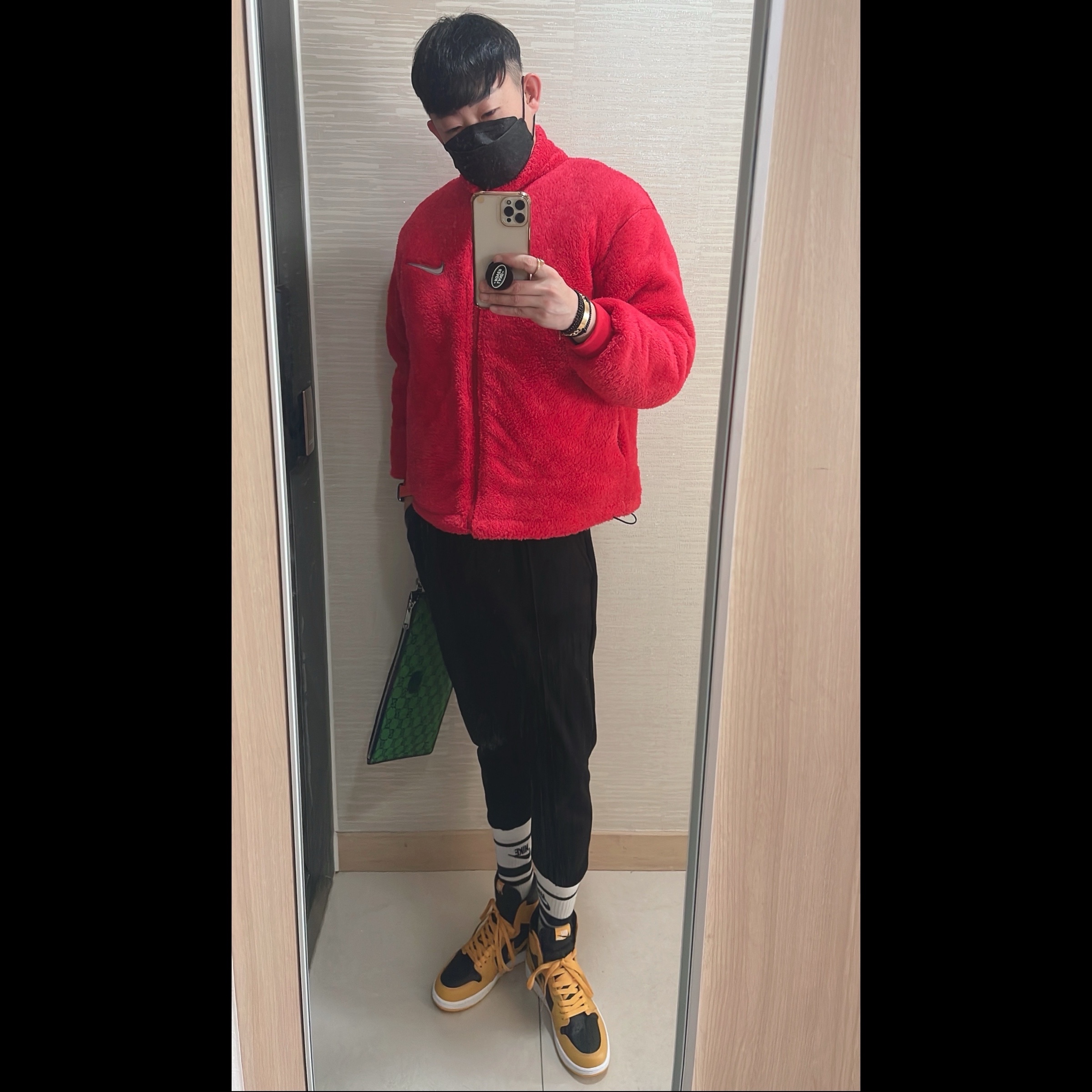 (@sea88) 님의 게시물 | KREAM