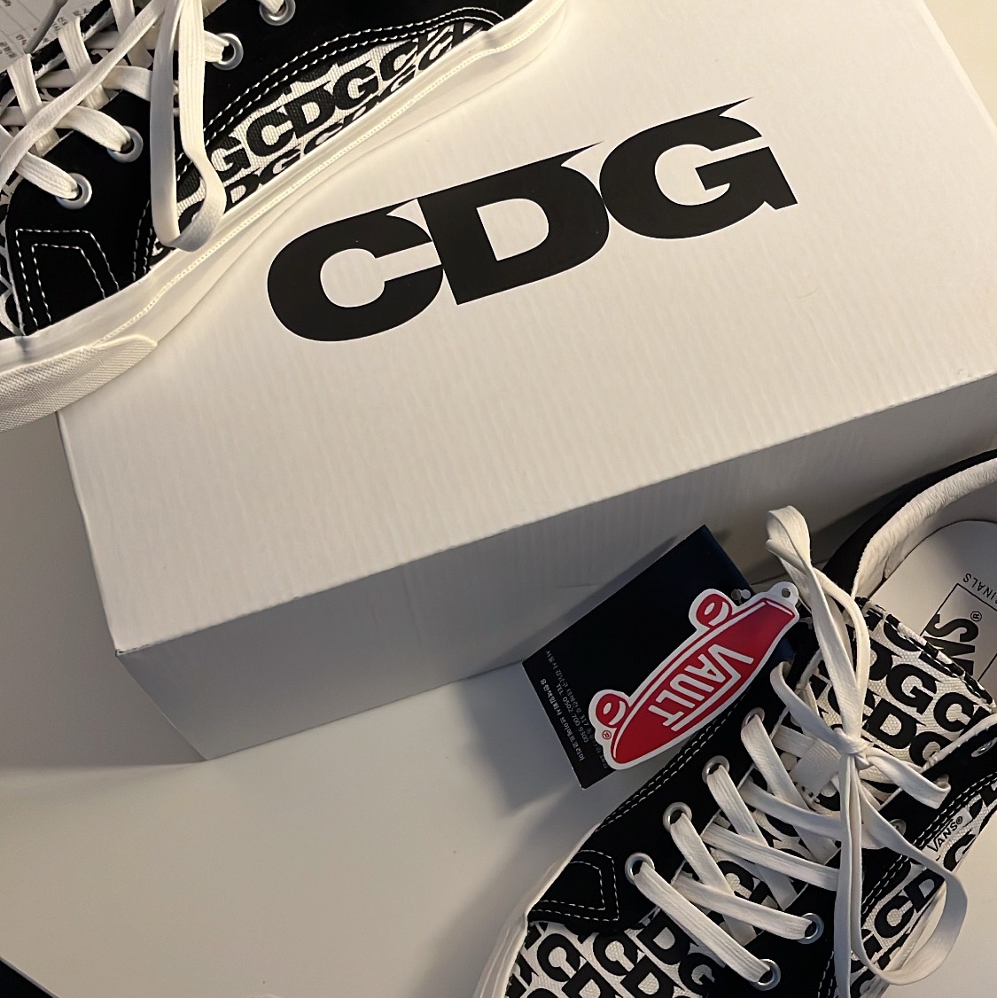 ㅁㅎ (@happy_boy_) 님의 게시물 | KREAM