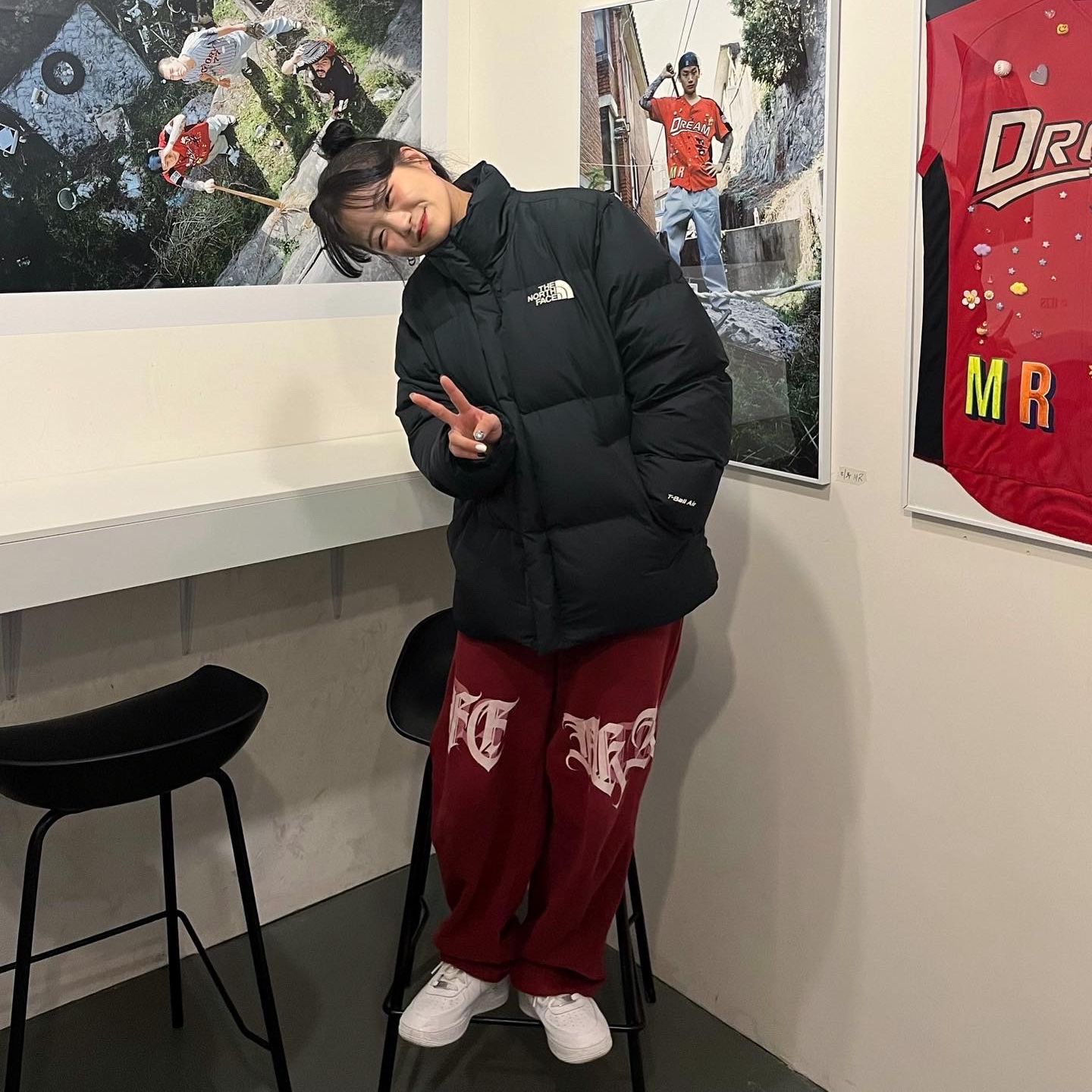 지나영 (@pass.zero) 님의 게시물 | KREAM