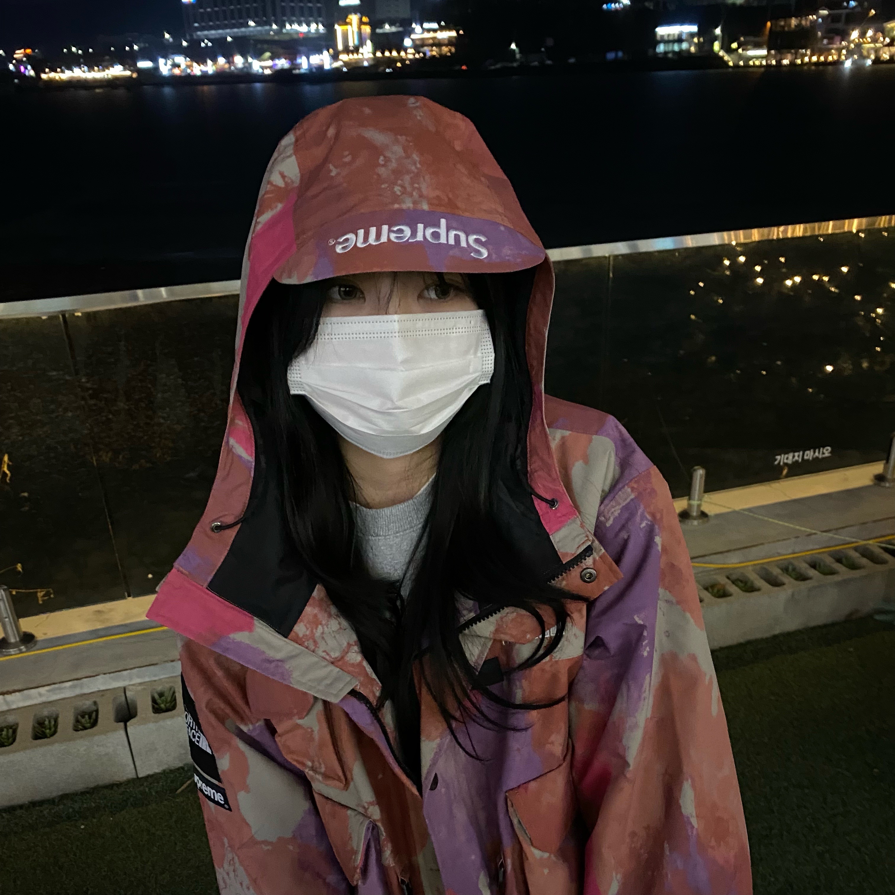 써니 (@1000kg_) 님의 게시물 | KREAM