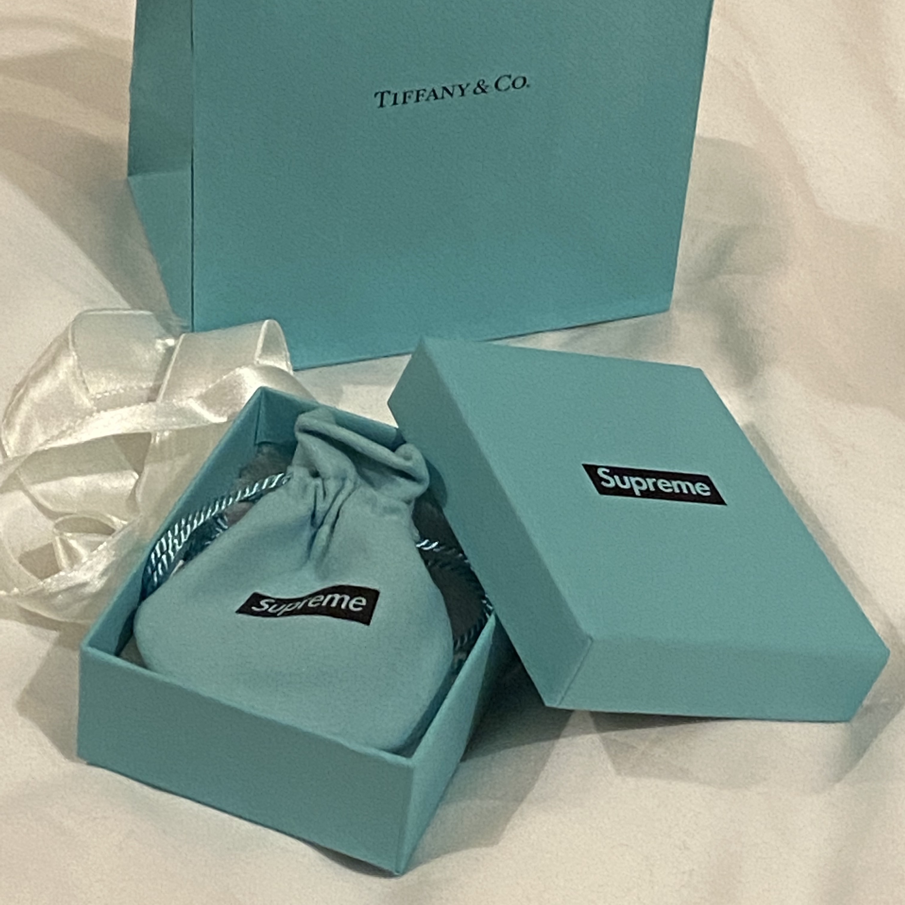 ʕ•ᴥ•ʔ (@gpt_n_n) 님의 게시물 | KREAM