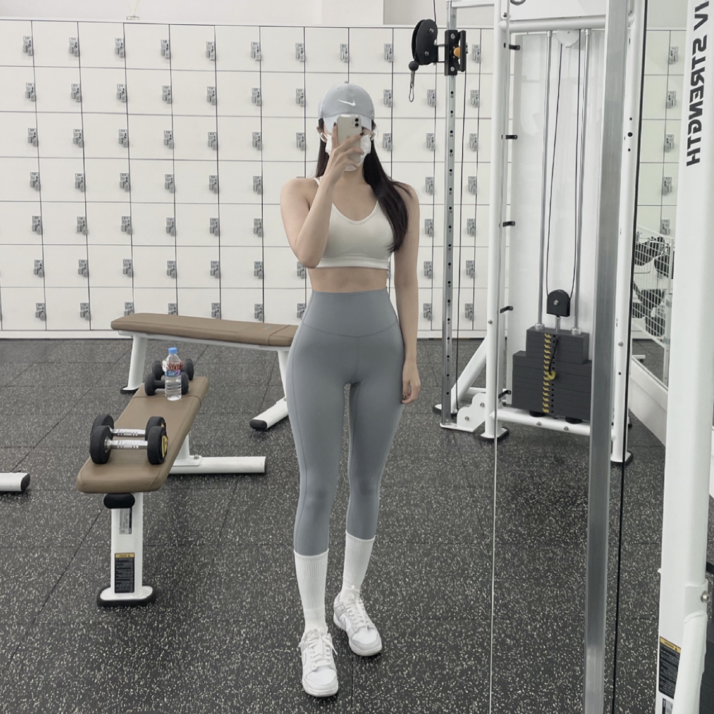 som (@_somme) 님의 게시물 | KREAM