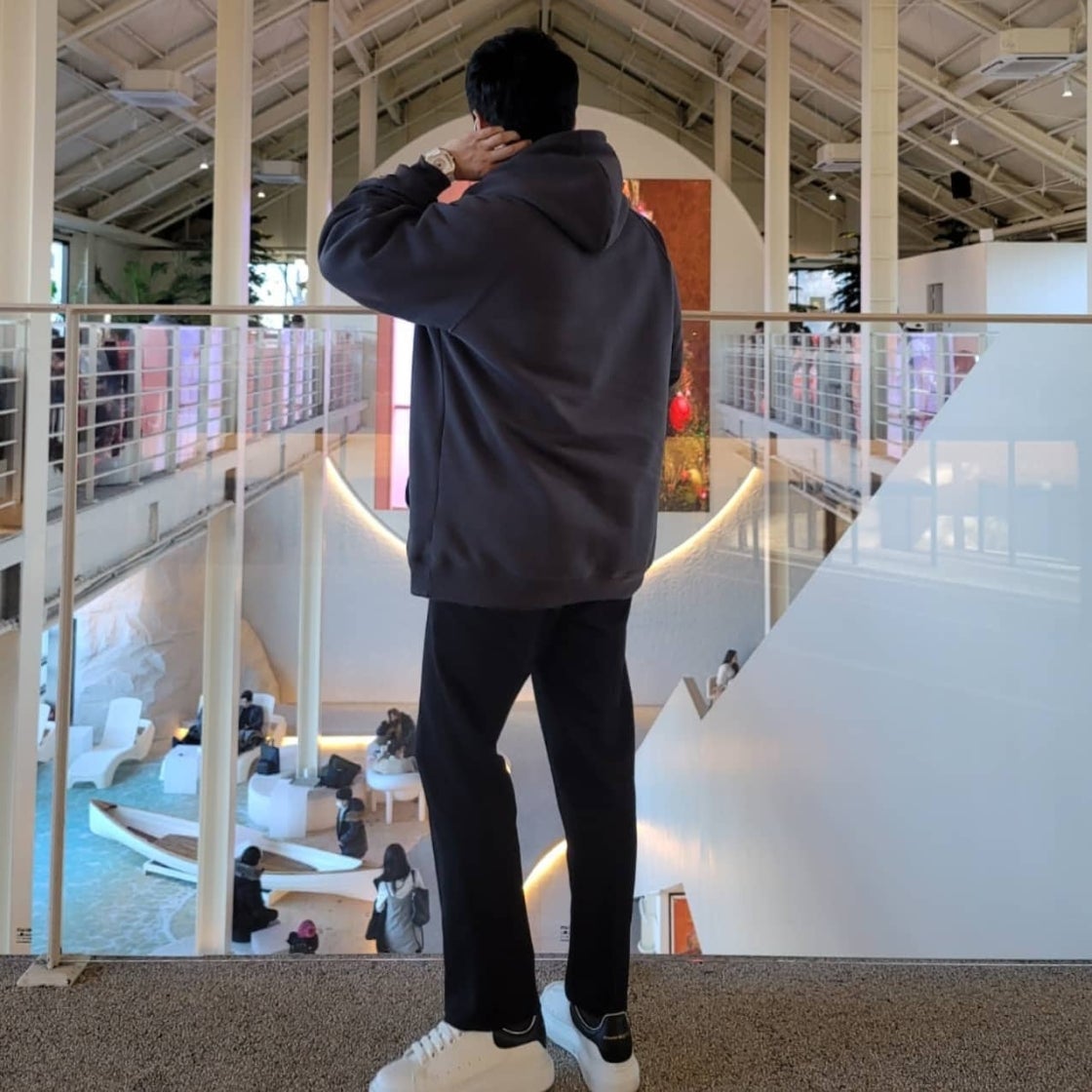 곽지훈 (@jorank) 님의 게시물 | KREAM