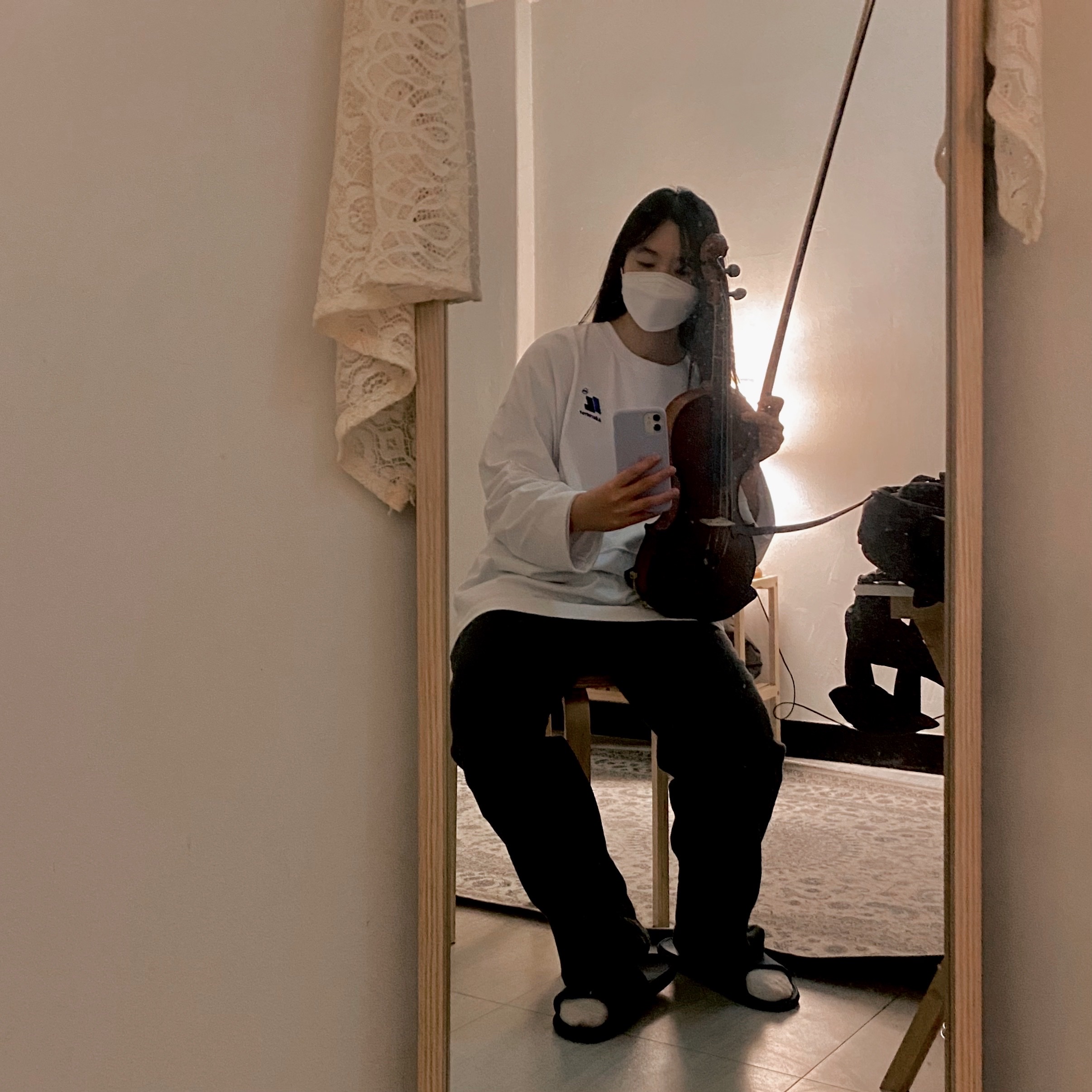 나익희 (@drow_act) 님의 게시물 | KREAM