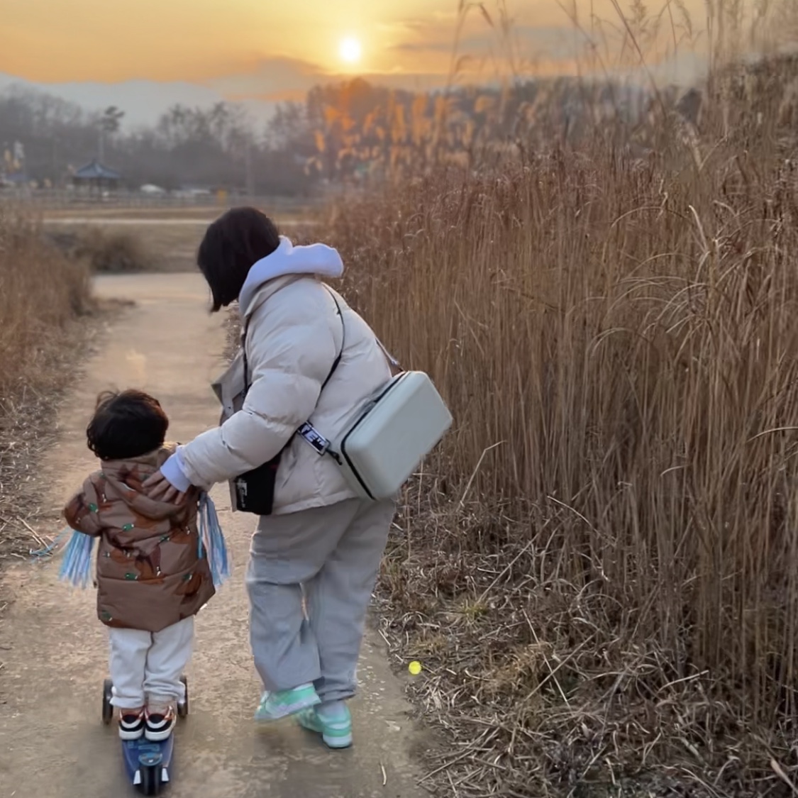 ㅎㅎ (@unae_) 님의 게시물 | KREAM