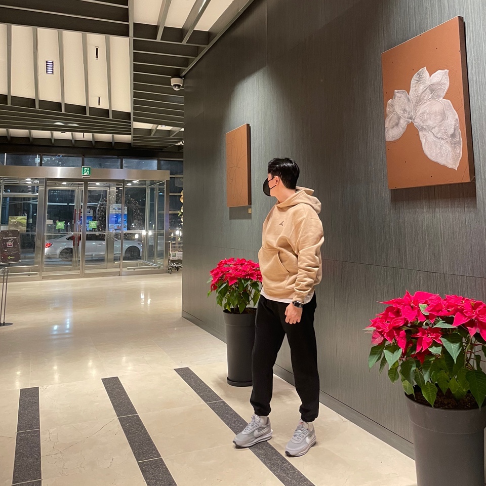 🙏 (@90_sw_y) 님의 게시물 | KREAM