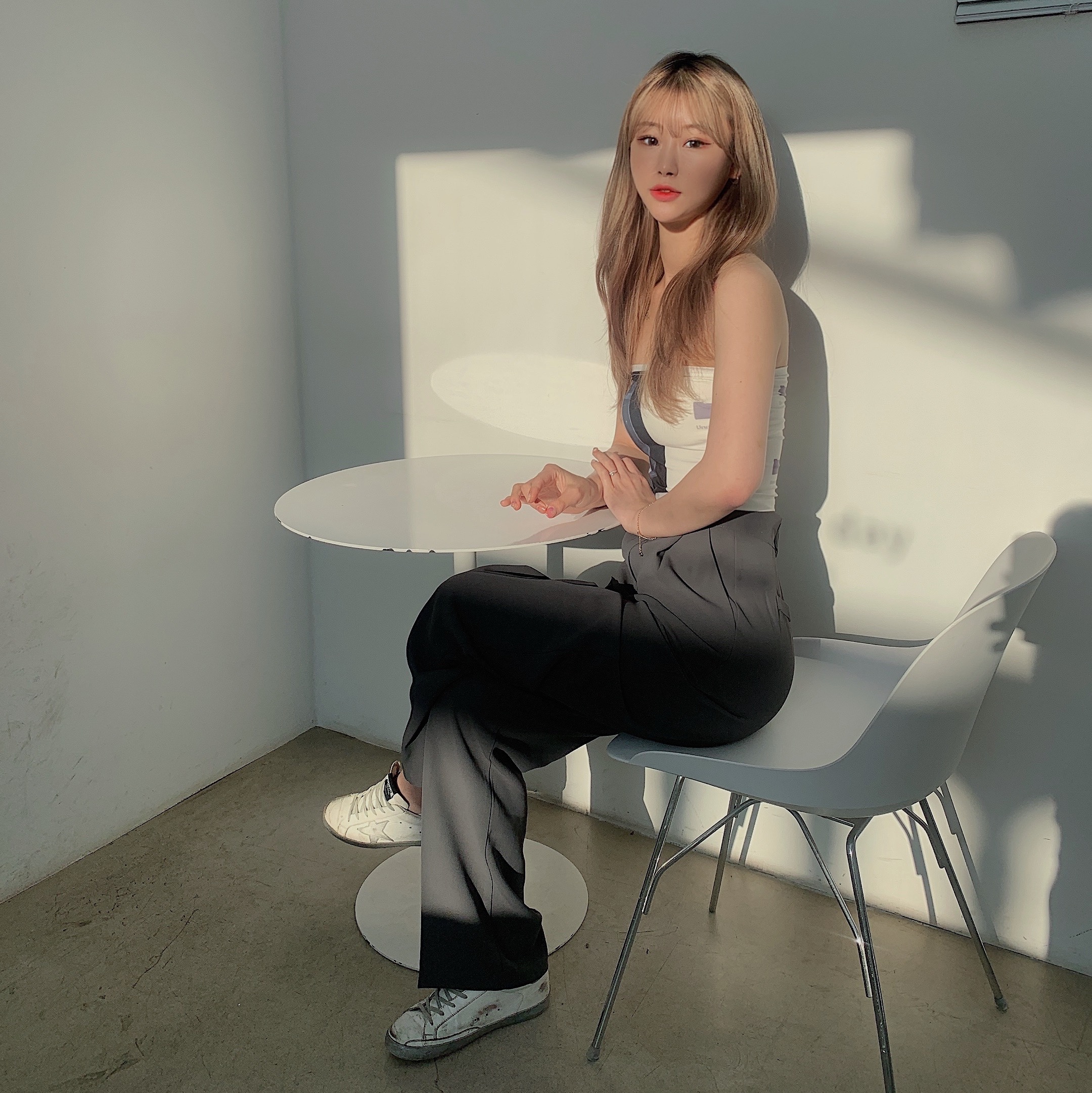 (@zzisuu_) 님의 게시물 | KREAM