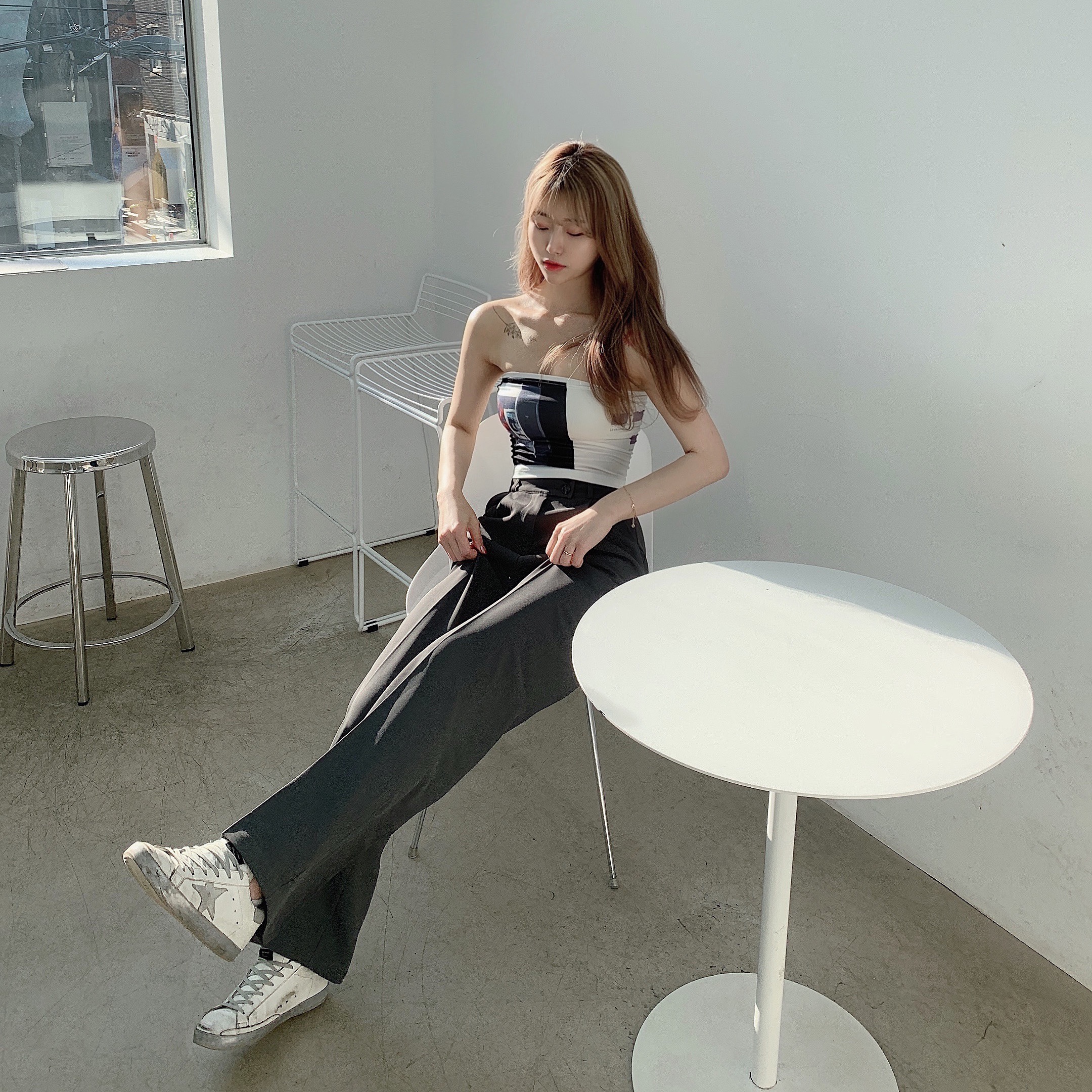 (@zzisuu_) 님의 게시물 | KREAM