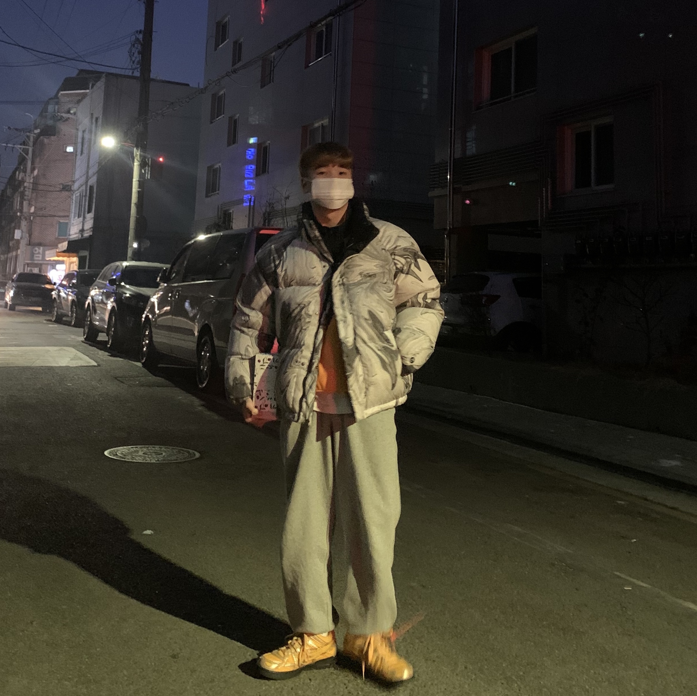 동인 (@dongdu_e) 님의 게시물 | KREAM