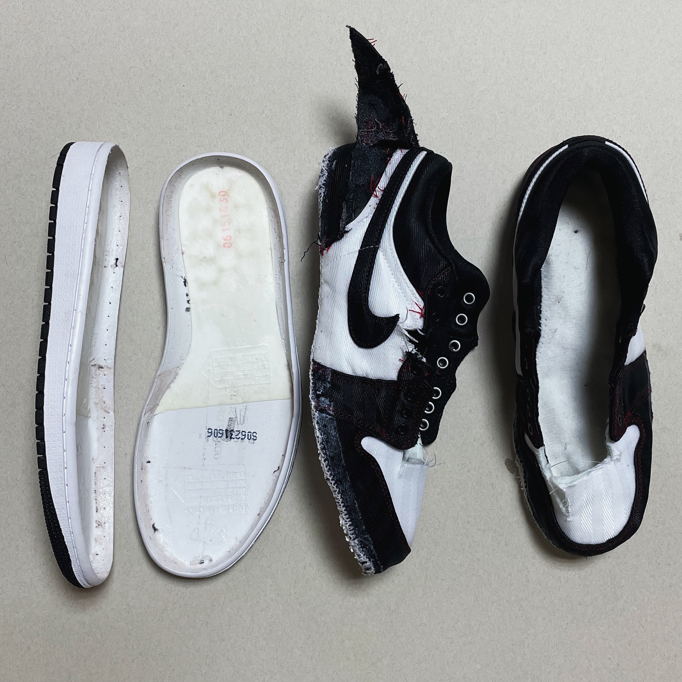 우준 (@wo__ojun) 님의 게시물 | KREAM